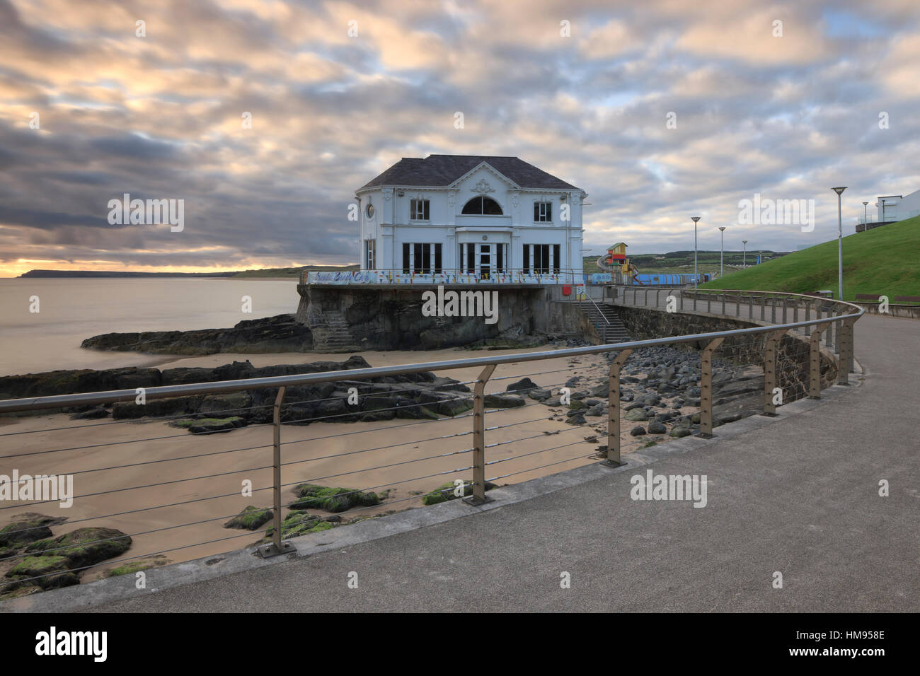 Promenade and Arcadia Cafe, Portrush, County Antrim, Ulster, Northern ...