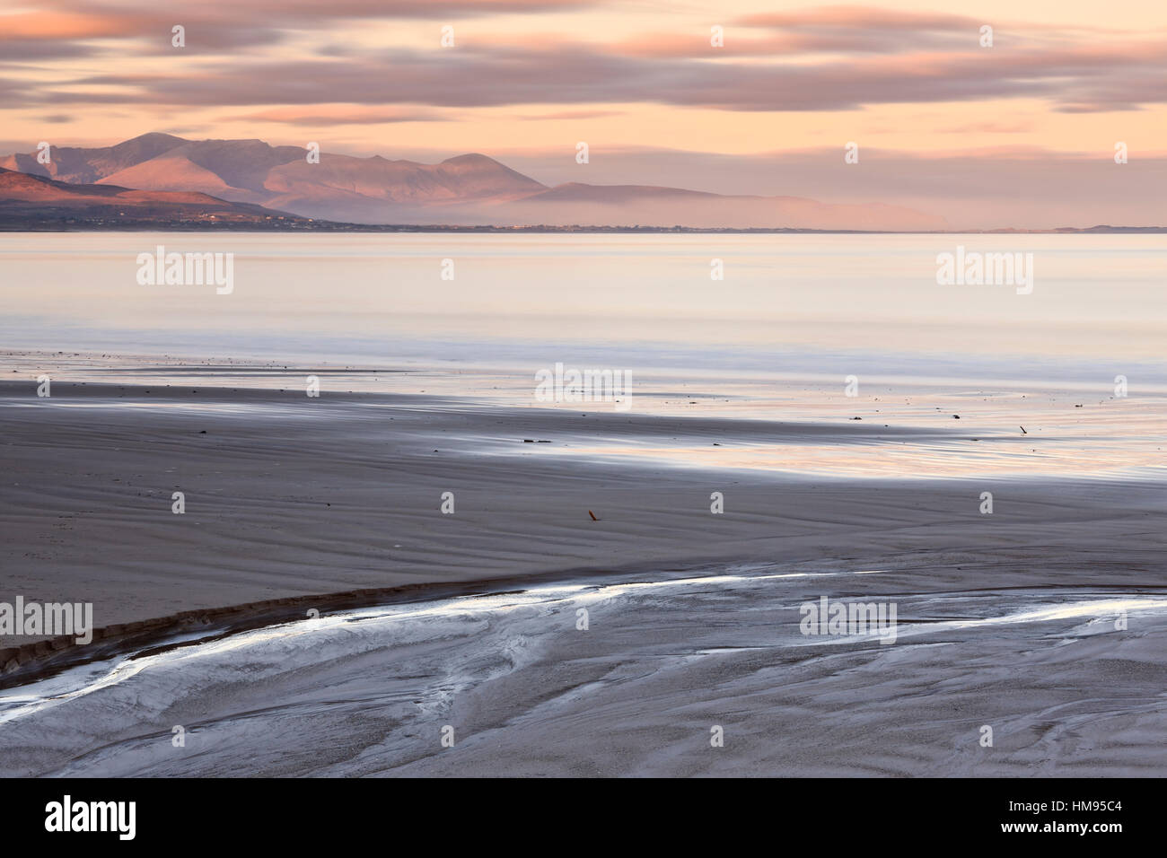 Derrymore Strand, Dingle Peninsula, County Kerry, Munster, Republic of ...