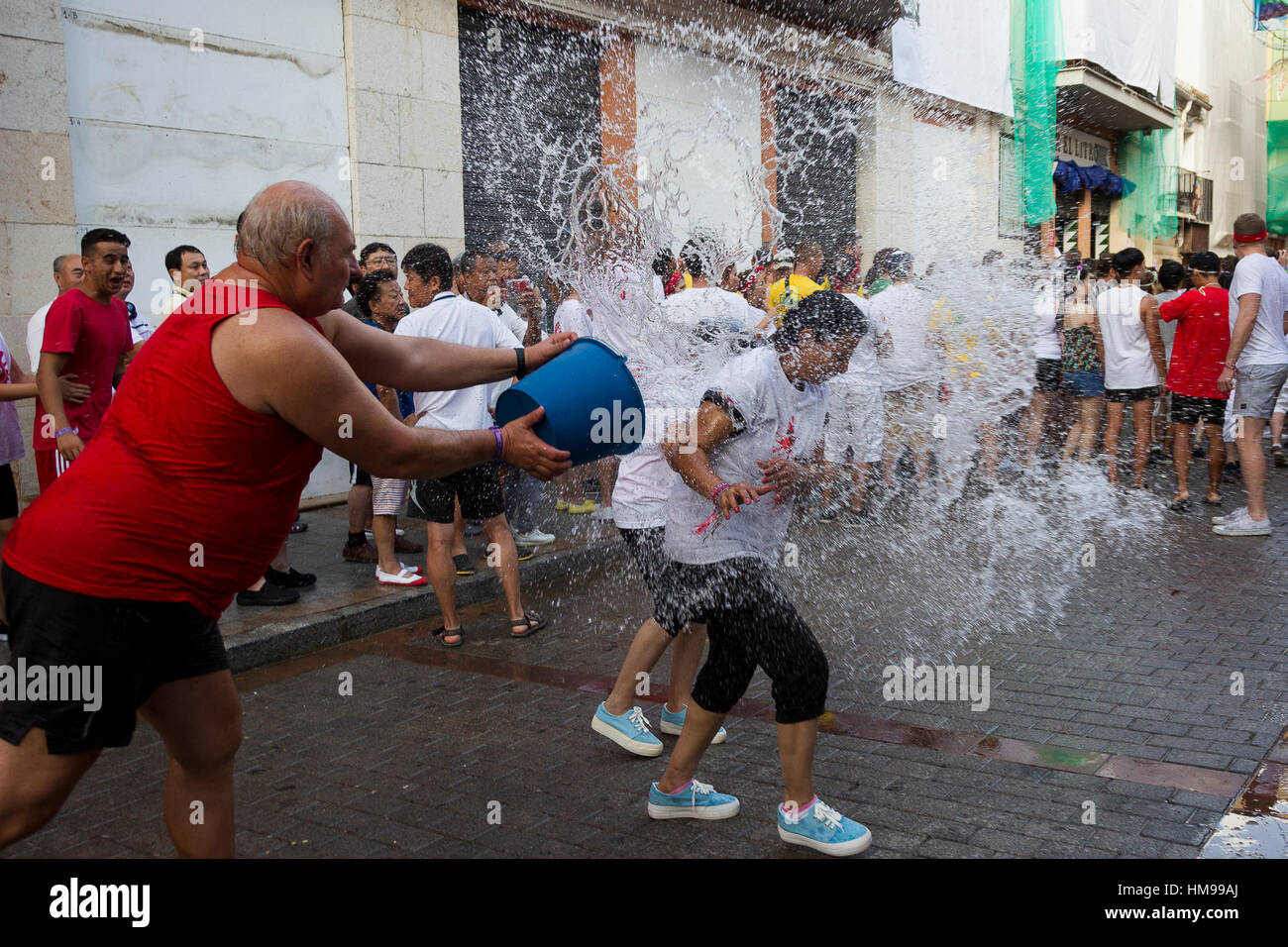 The annual "Tomatina", tomato fight fiesta, in the village of Bunol ...