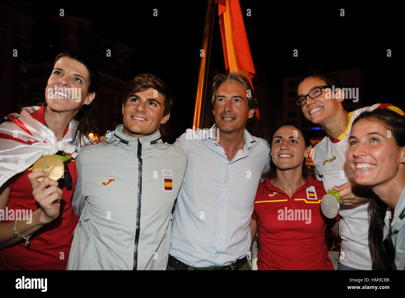 Ruth Beitia and Laura Nicholls during a homage in Santander after ...