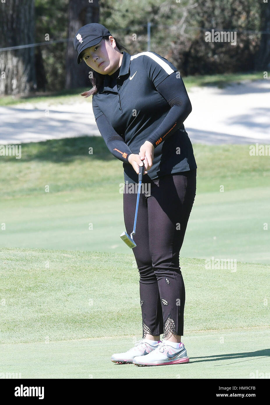 Angel yin golf hi-res stock photography and images - Alamy