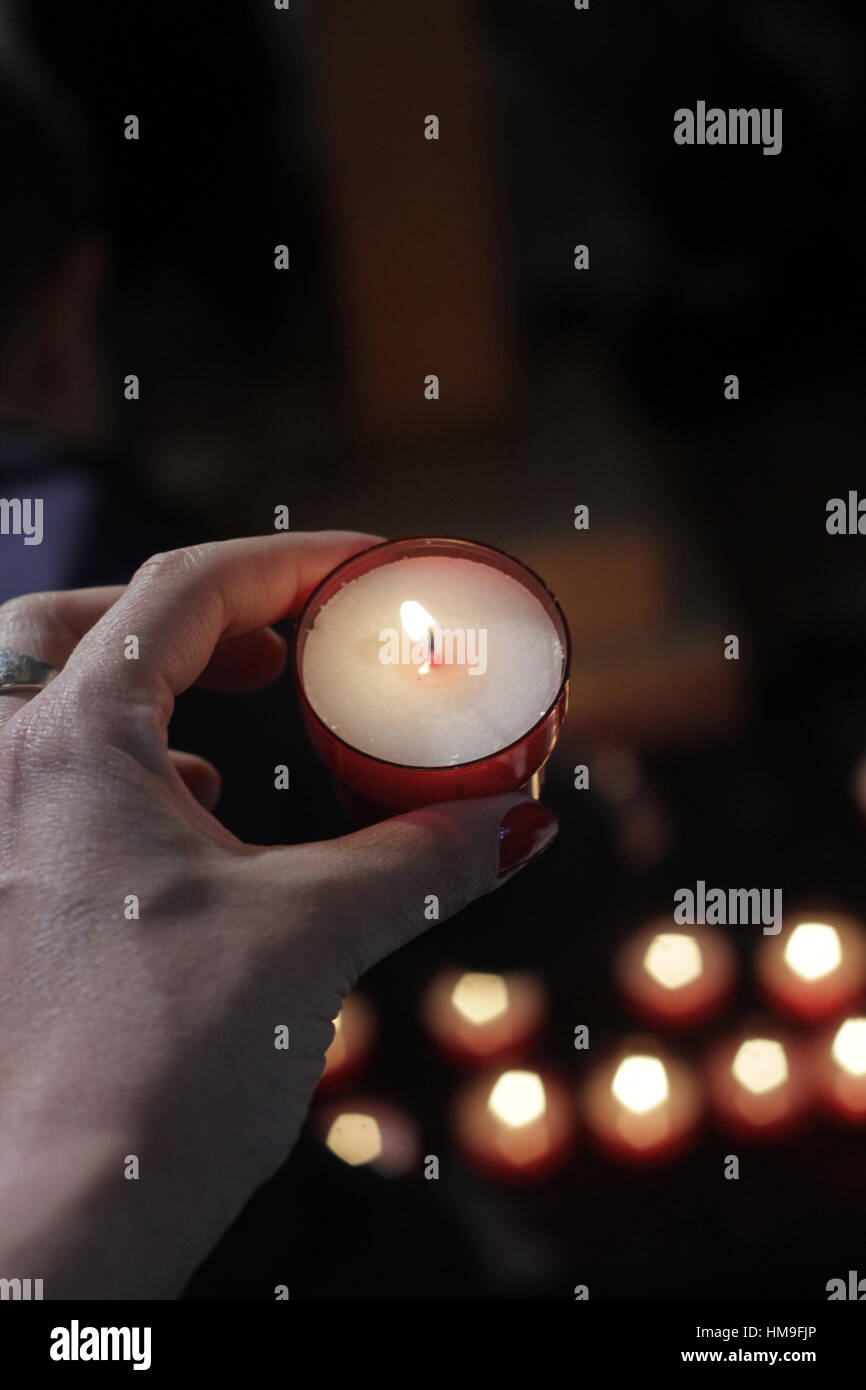 Eglise chretienne hi-res stock photography and images - Alamy