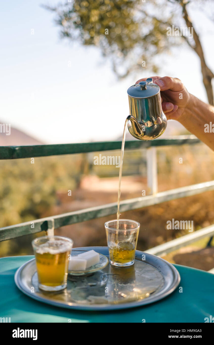Touareg tea hi-res stock photography and images - Alamy