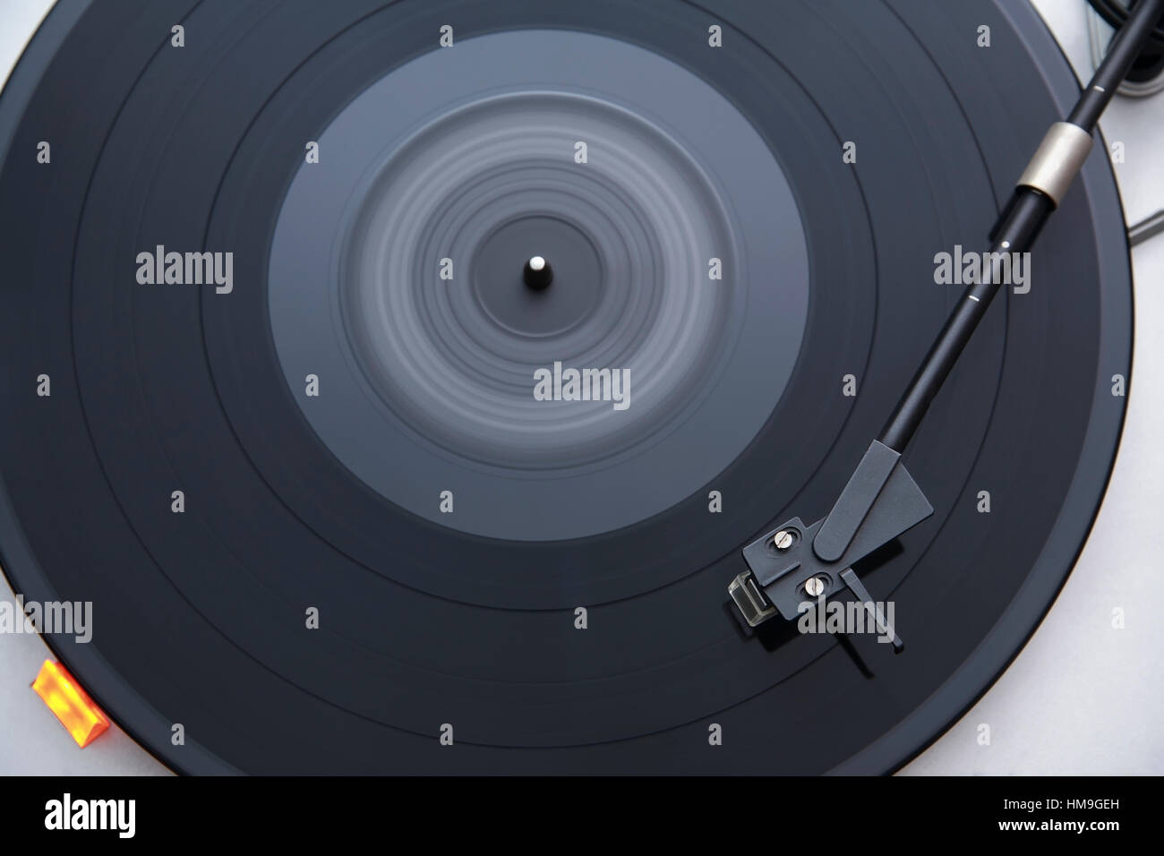 Red record player hi-res stock photography and images - Alamy