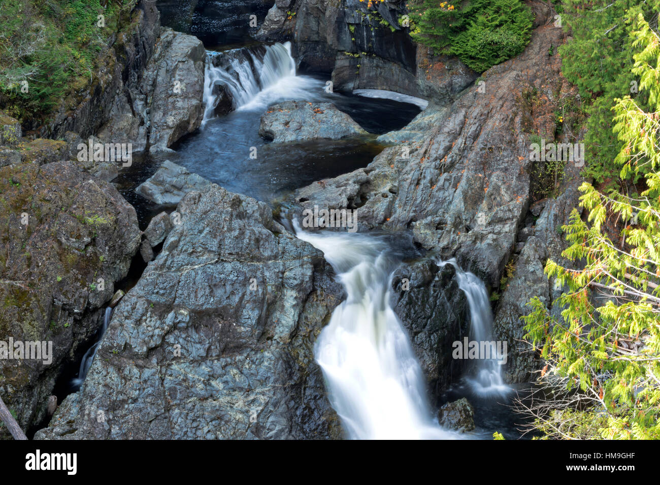 Beautiful Fall Colors with waterfalls in Potholes Park, Sooke BC 3 ...