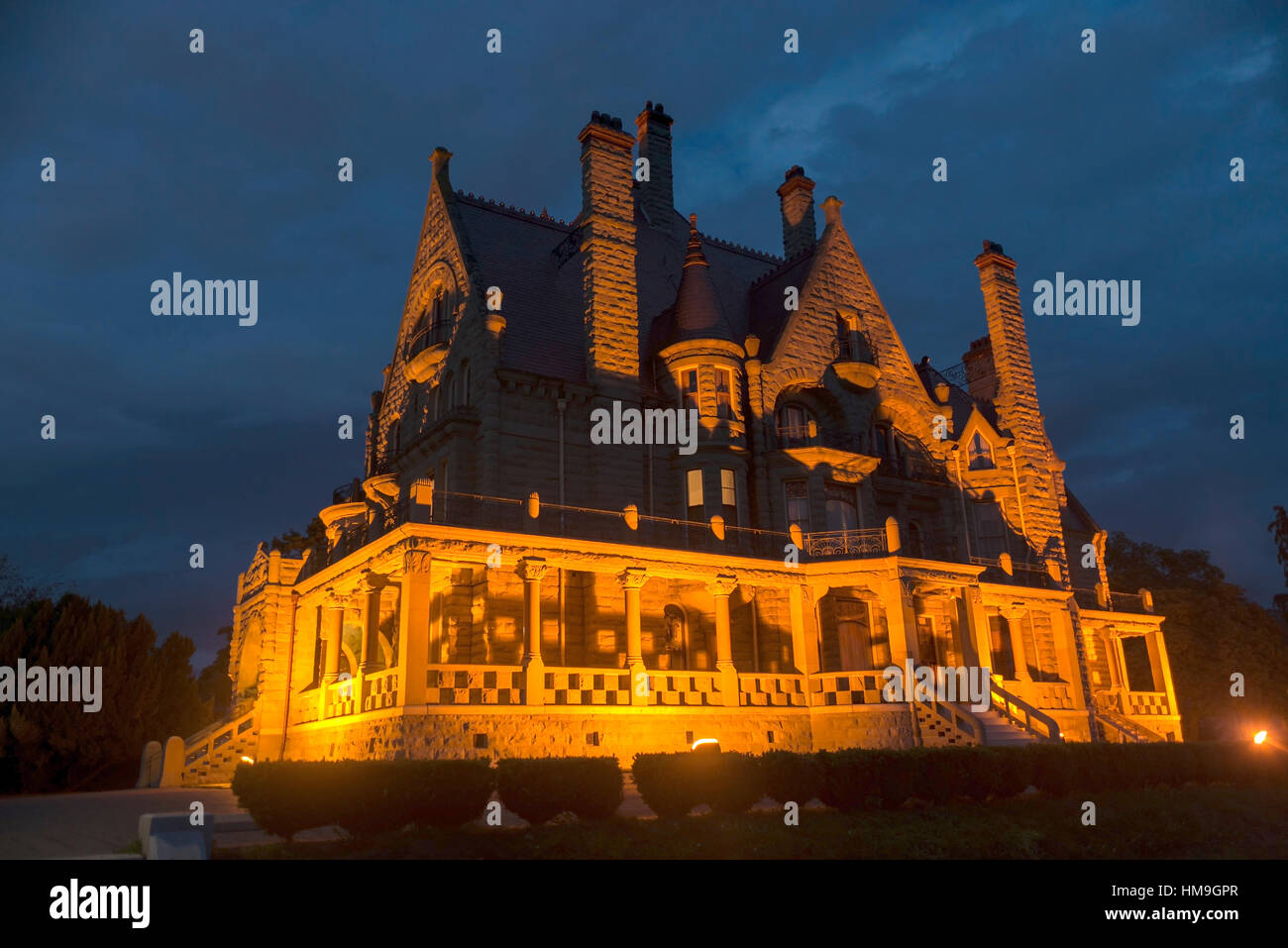 Canada National Historic Building in Vancouver Island - Wonderful Night ...