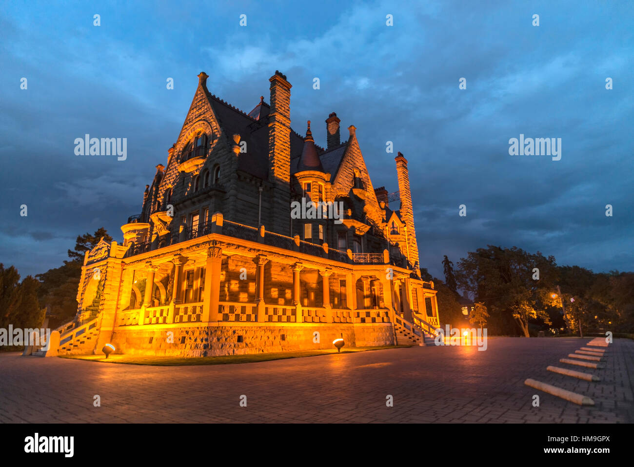 Canada National Historic Building in Vancouver Island - Wonderful Night ...