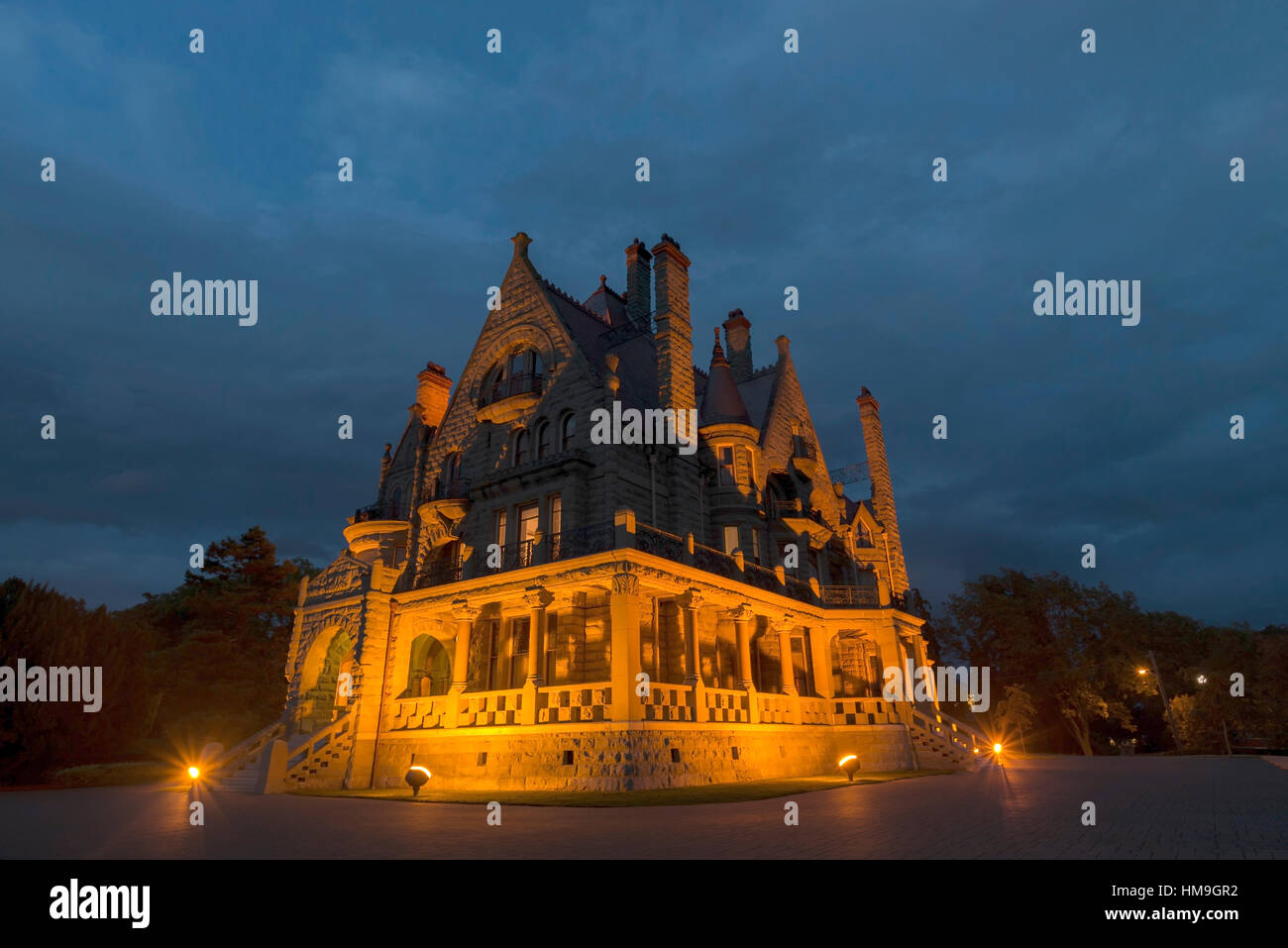 Canada National Historic Building in Vancouver Island - Wonderful Night ...