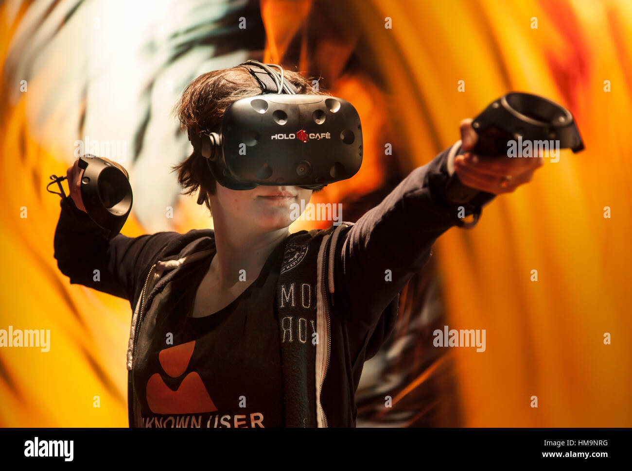 The world of the Virtual Reality - 3D Gaming with a VR gaming headset ...