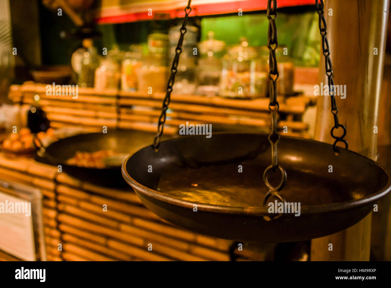 Ancient scales hi-res stock photography and images - Alamy