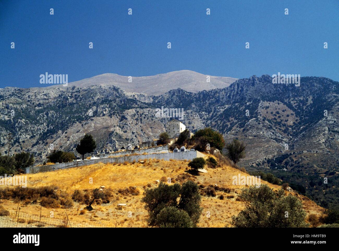 Cemetery, Mount Ida (Psiloritis), Crete, Greece Stock Photo - Alamy