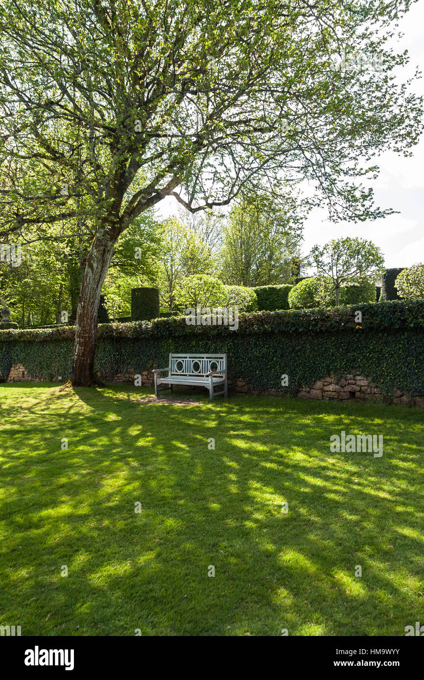 Shady Park Bench in the French Garden of Eyrignac in Salignac Stock ...