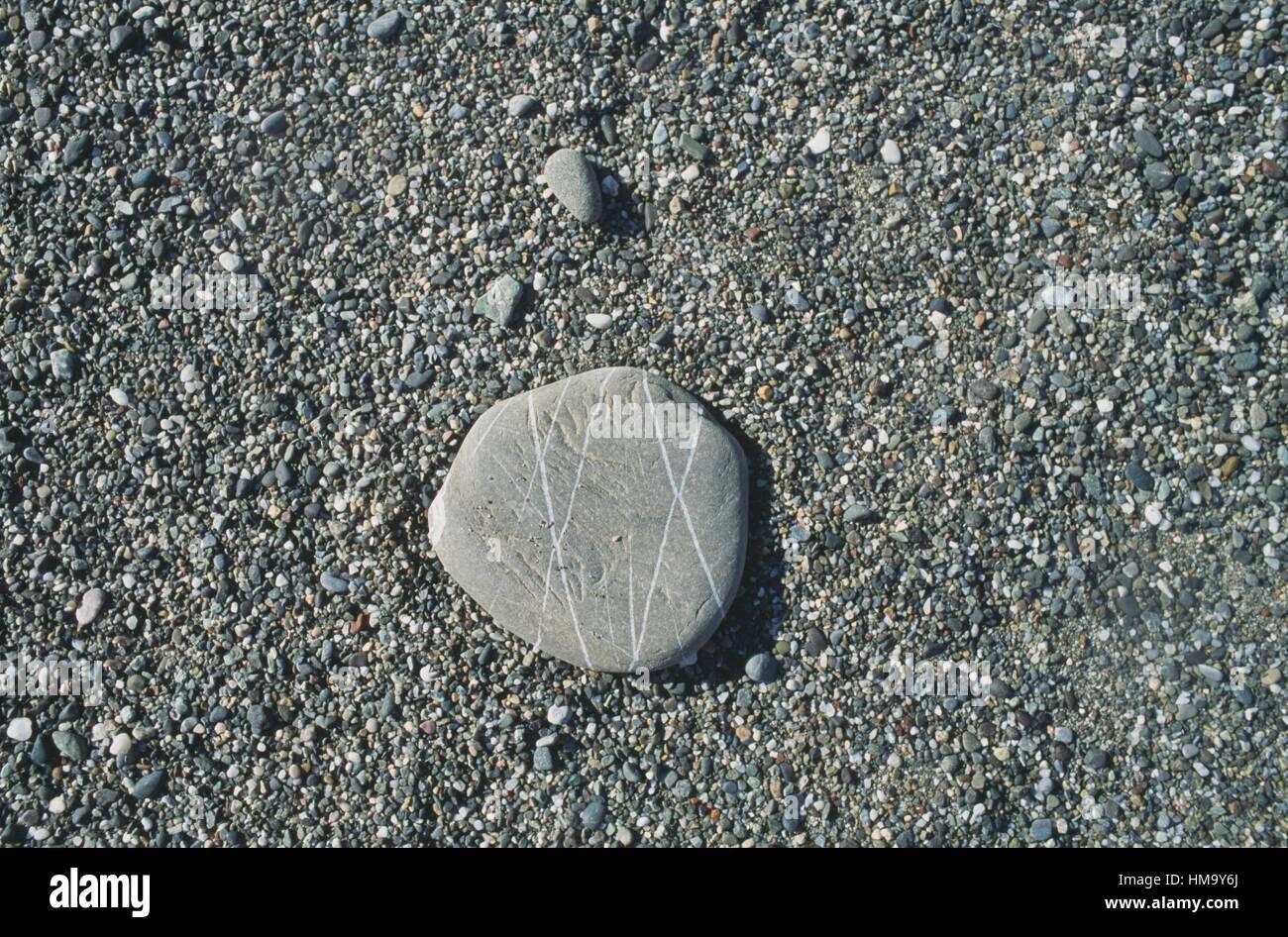 Stone with white lines on gravel hi-res stock photography and images ...