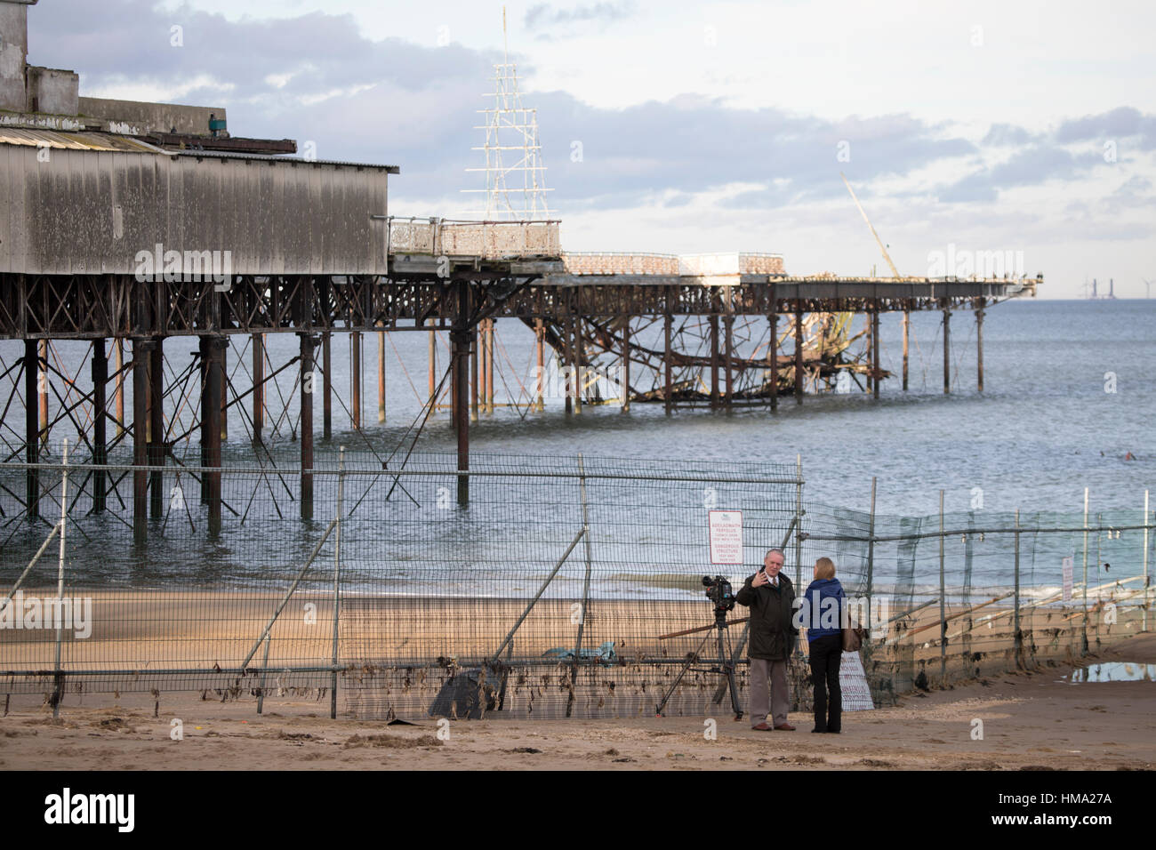 Cowlyn bay hi-res stock photography and images - Alamy