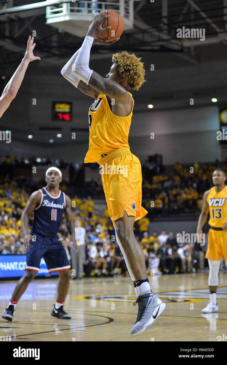 Richmond, USA. 1st Feb, 2017. Justin Tillman (4) attempts to score ...