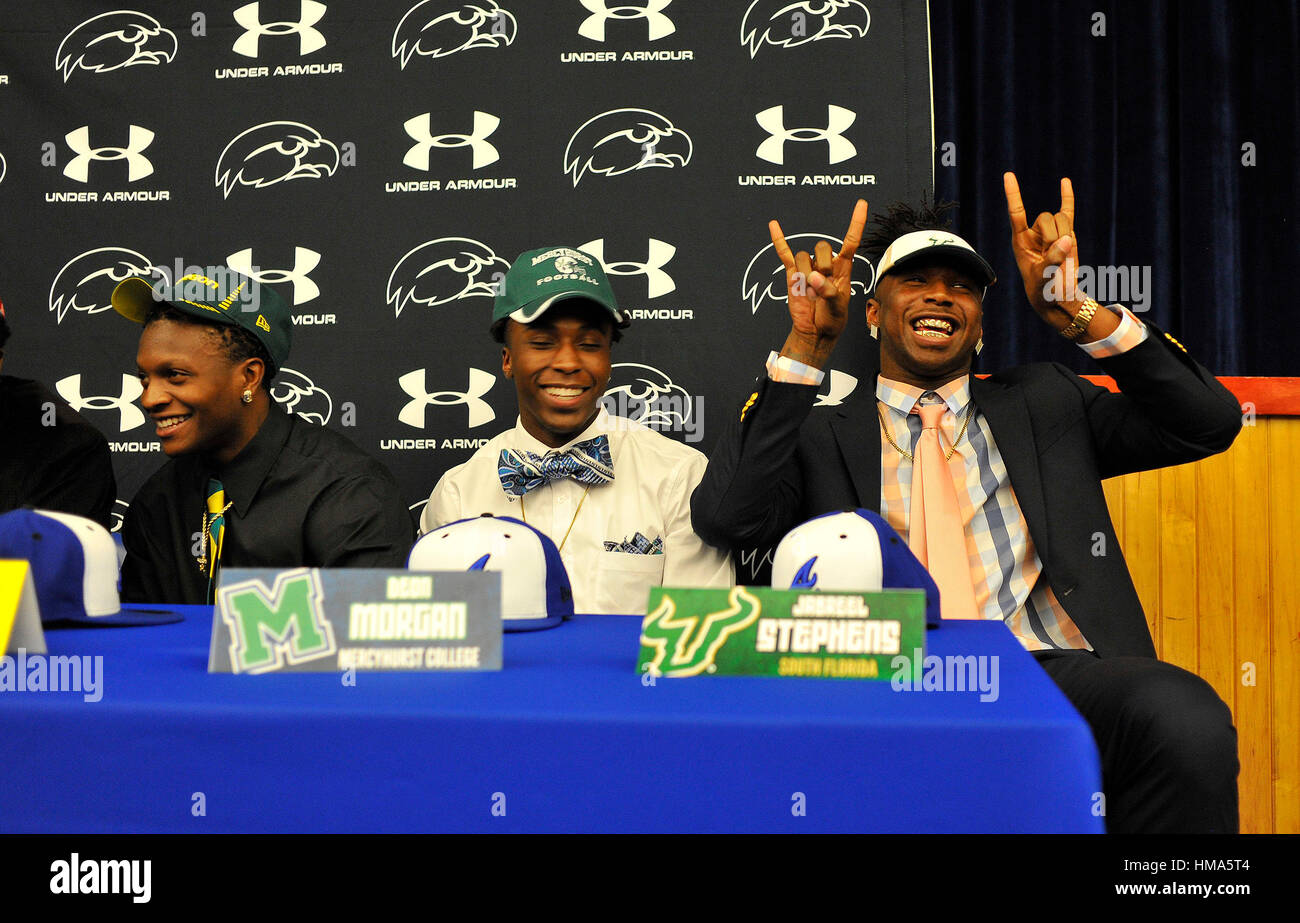 Seffner sign hi-res stock photography and images - Alamy