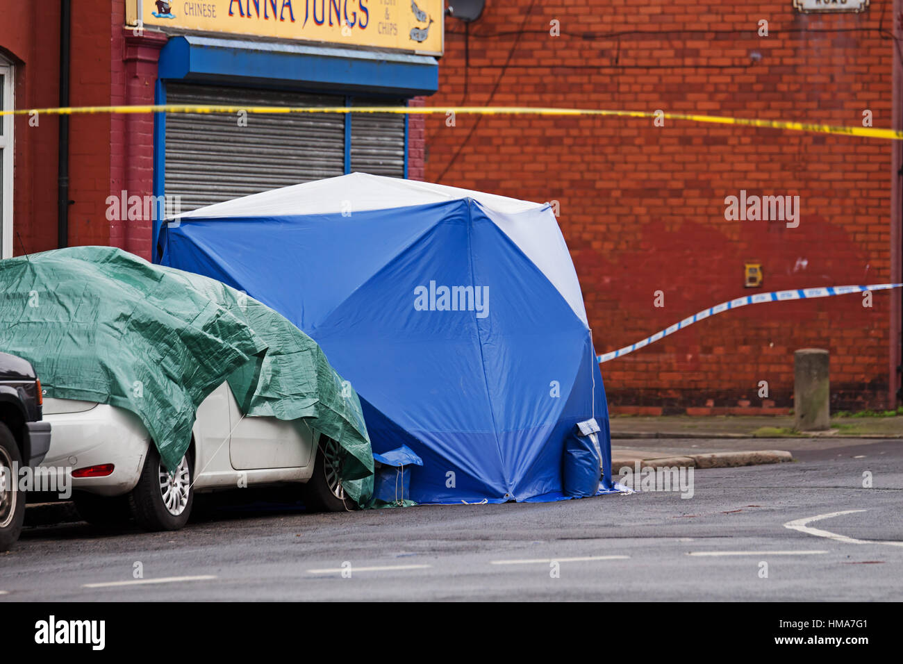 Liverpool, UK. 2nd February, 2017. Murder scene after a 26 yr old man ...