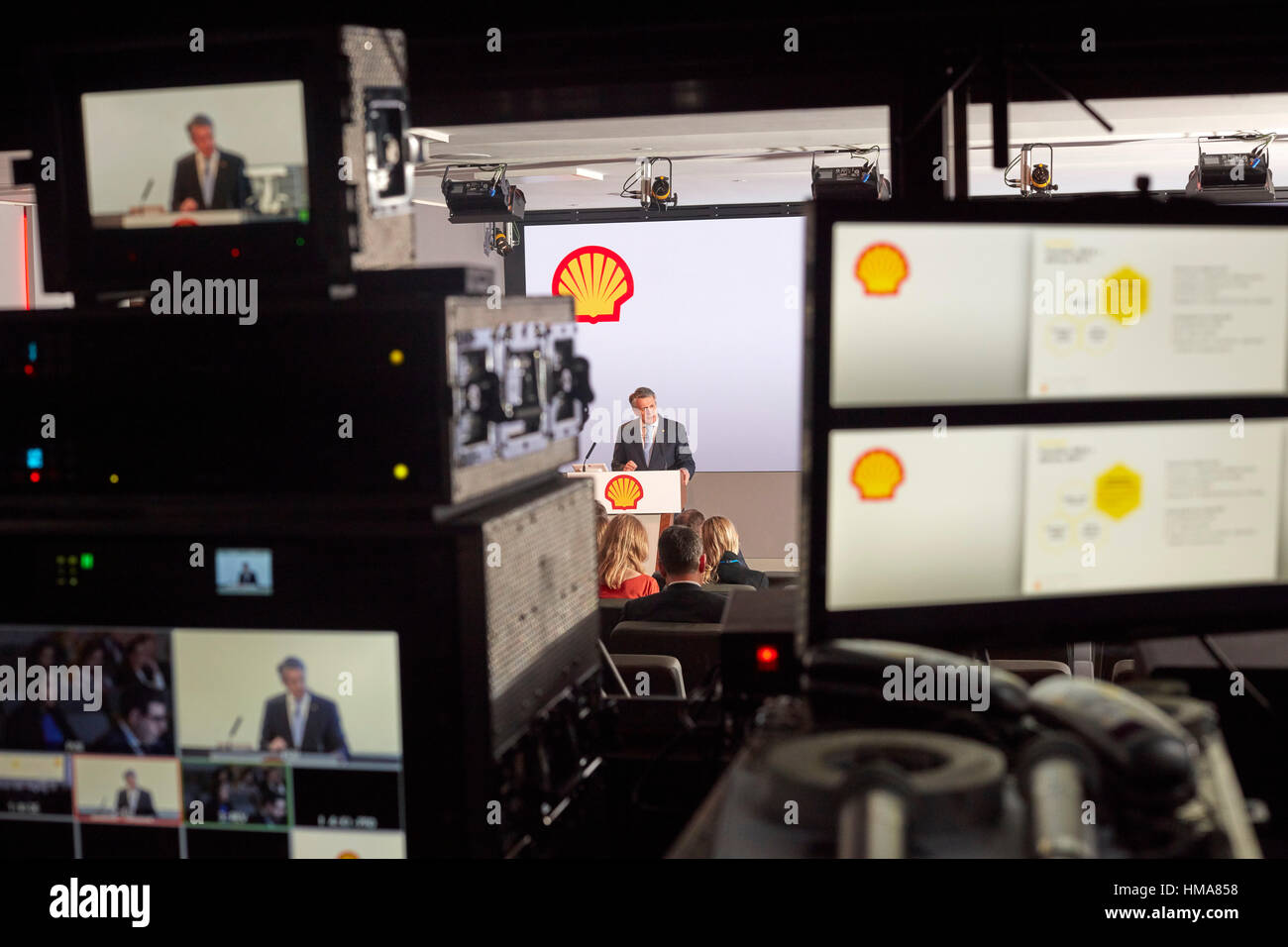 London, UK. 2nd Feb, 2017. Royal Dutch Shell Plc announced their 4th ...