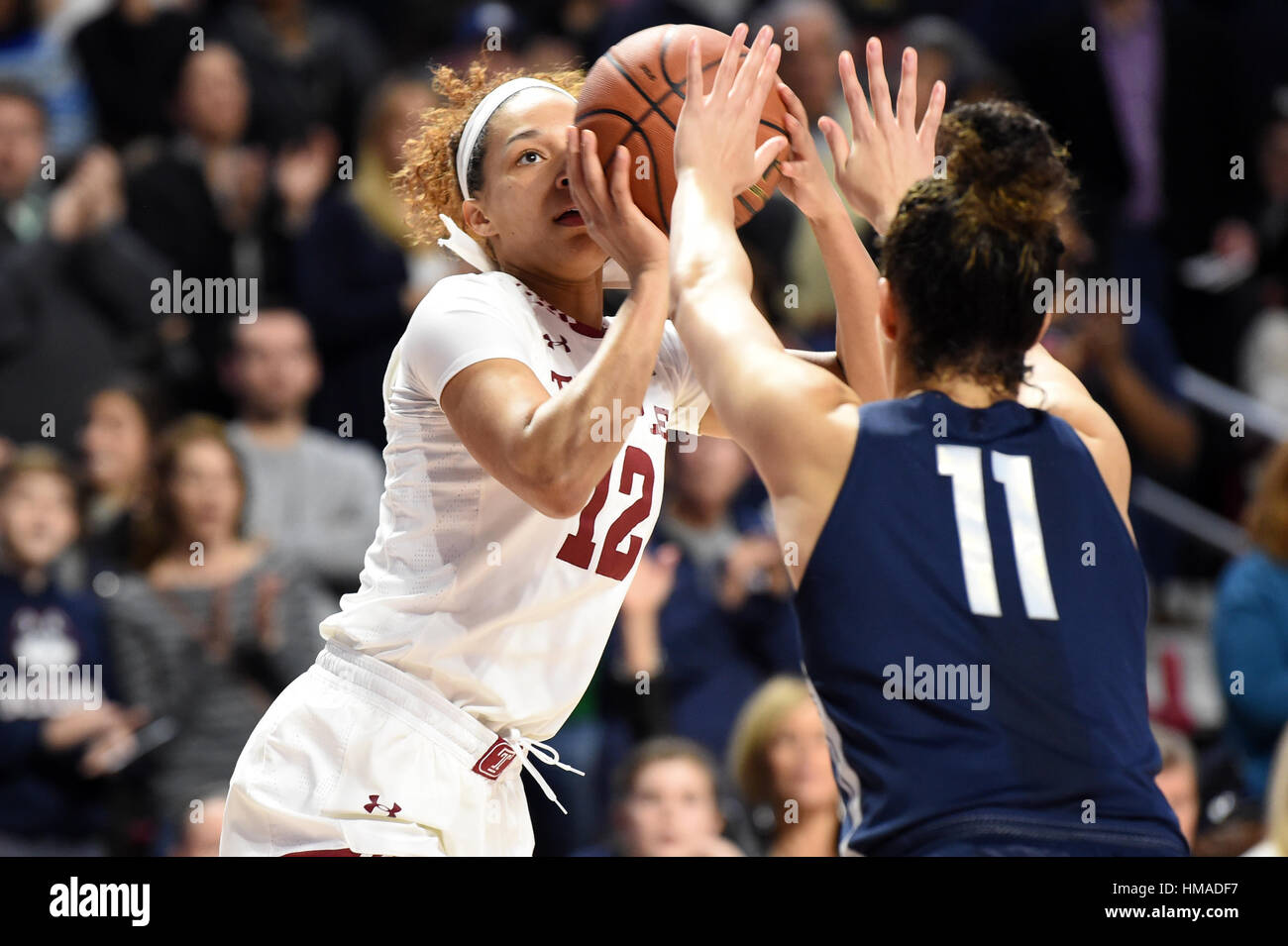 Philadelphia, USA. 1st Feb, 2017. Temple Owls forward Ruth Sherrill (12 ...