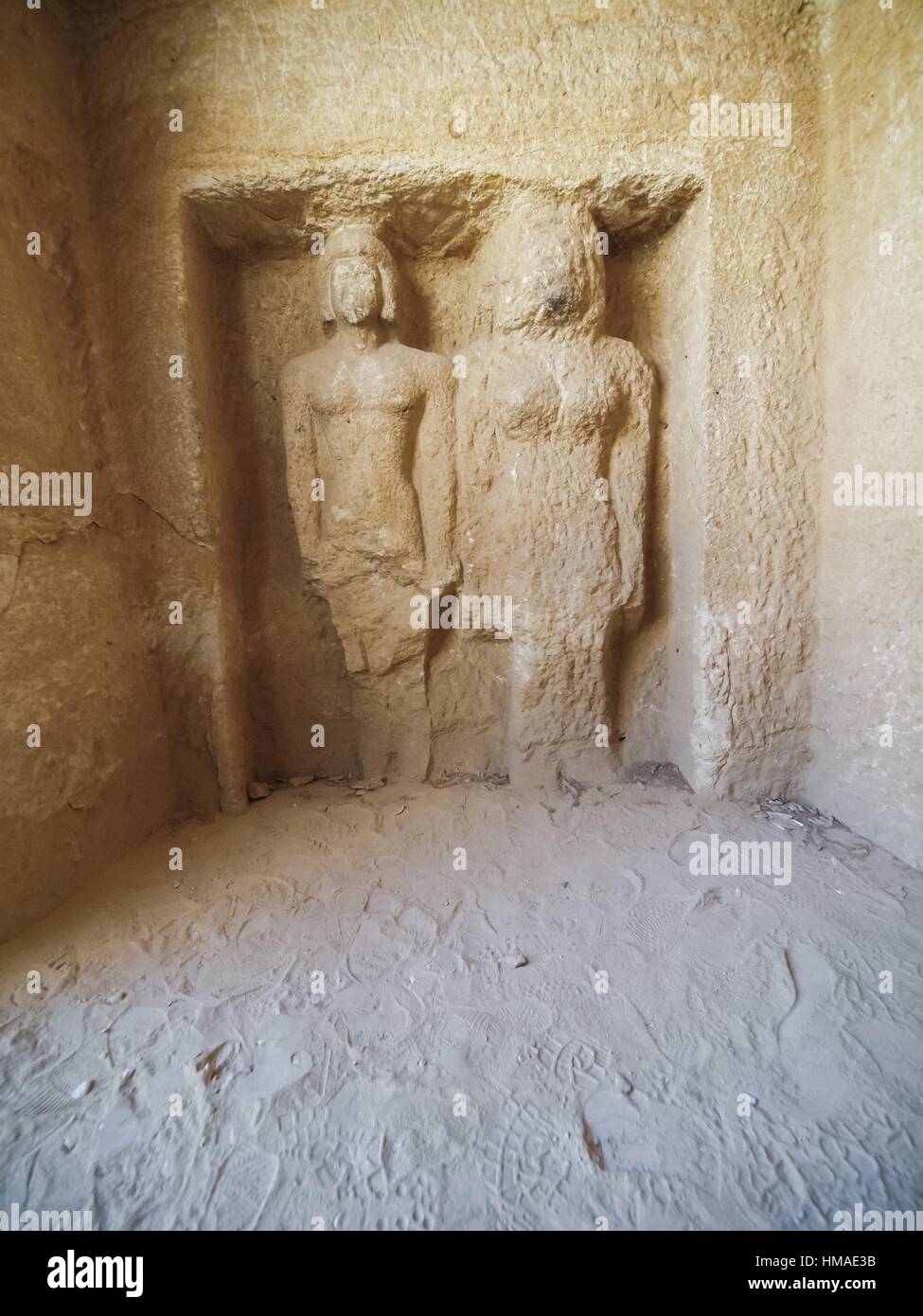 Pharaoh figure hi-res stock photography and images - Alamy