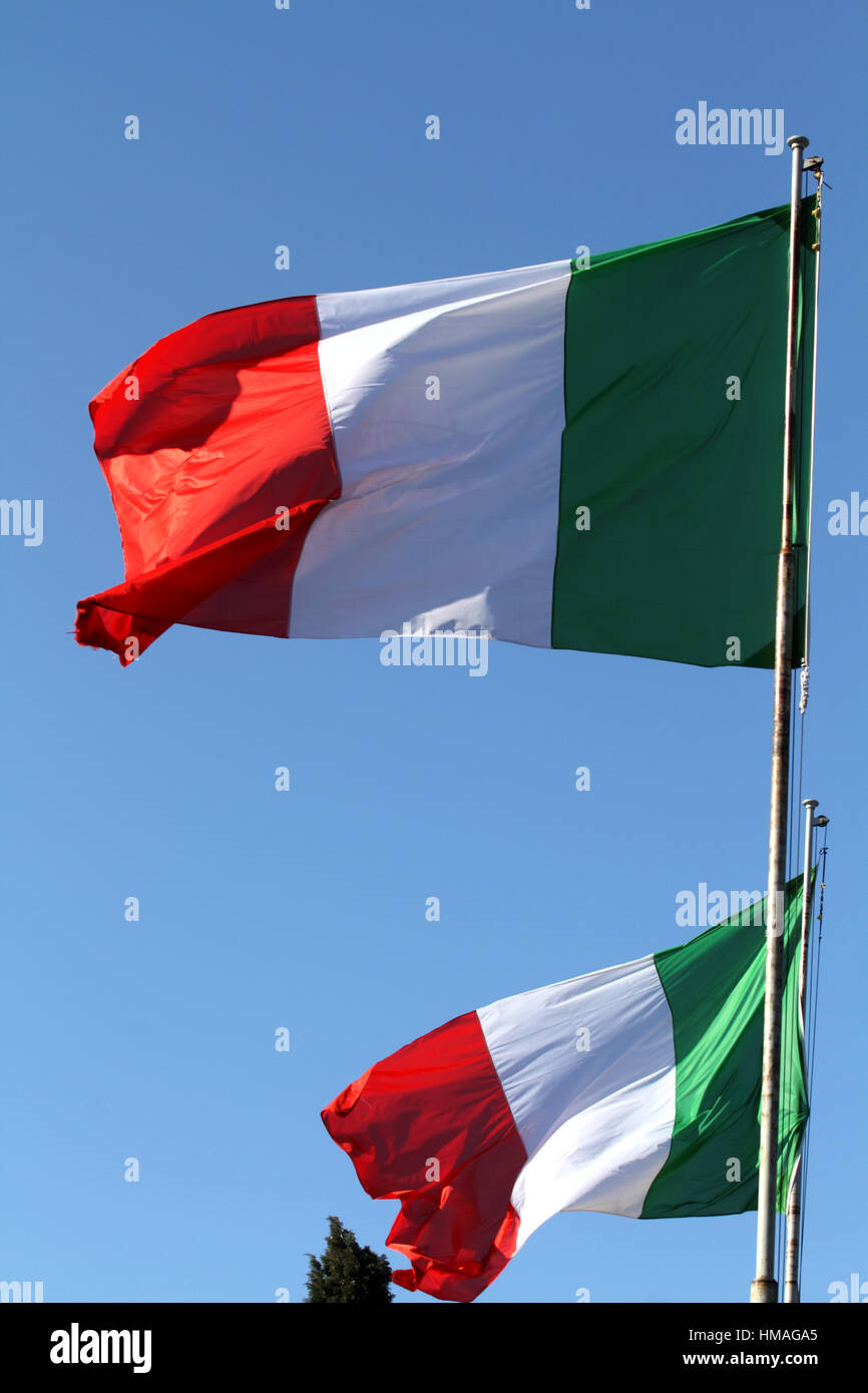 Italian flag waving hi-res stock photography and images - Alamy