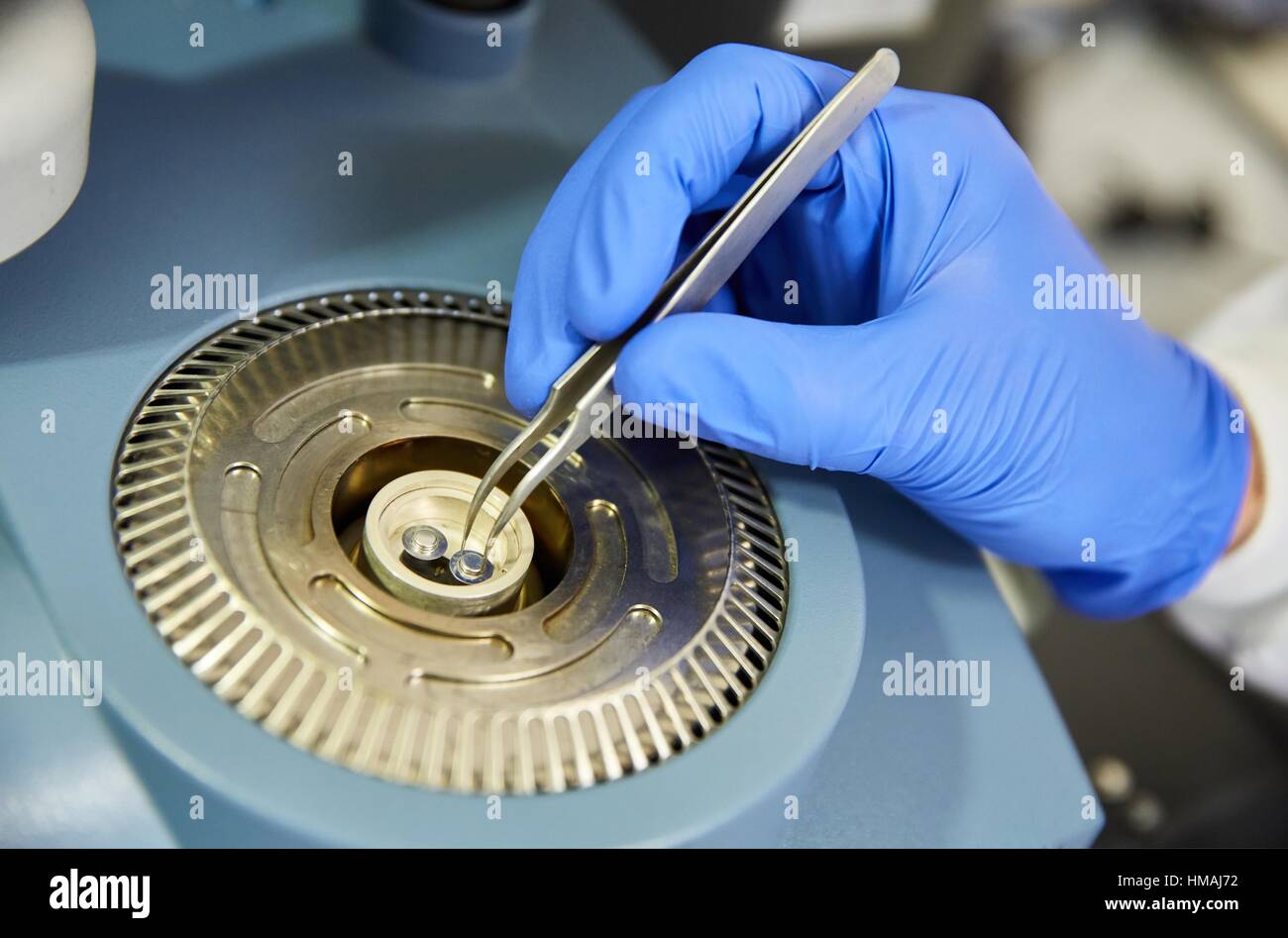 Differential scanning hi-res stock photography and images - Alamy