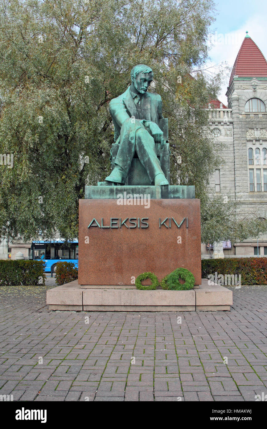 Statue of the writer Aleksis Kivi, Railway Square (Rautatientori ...