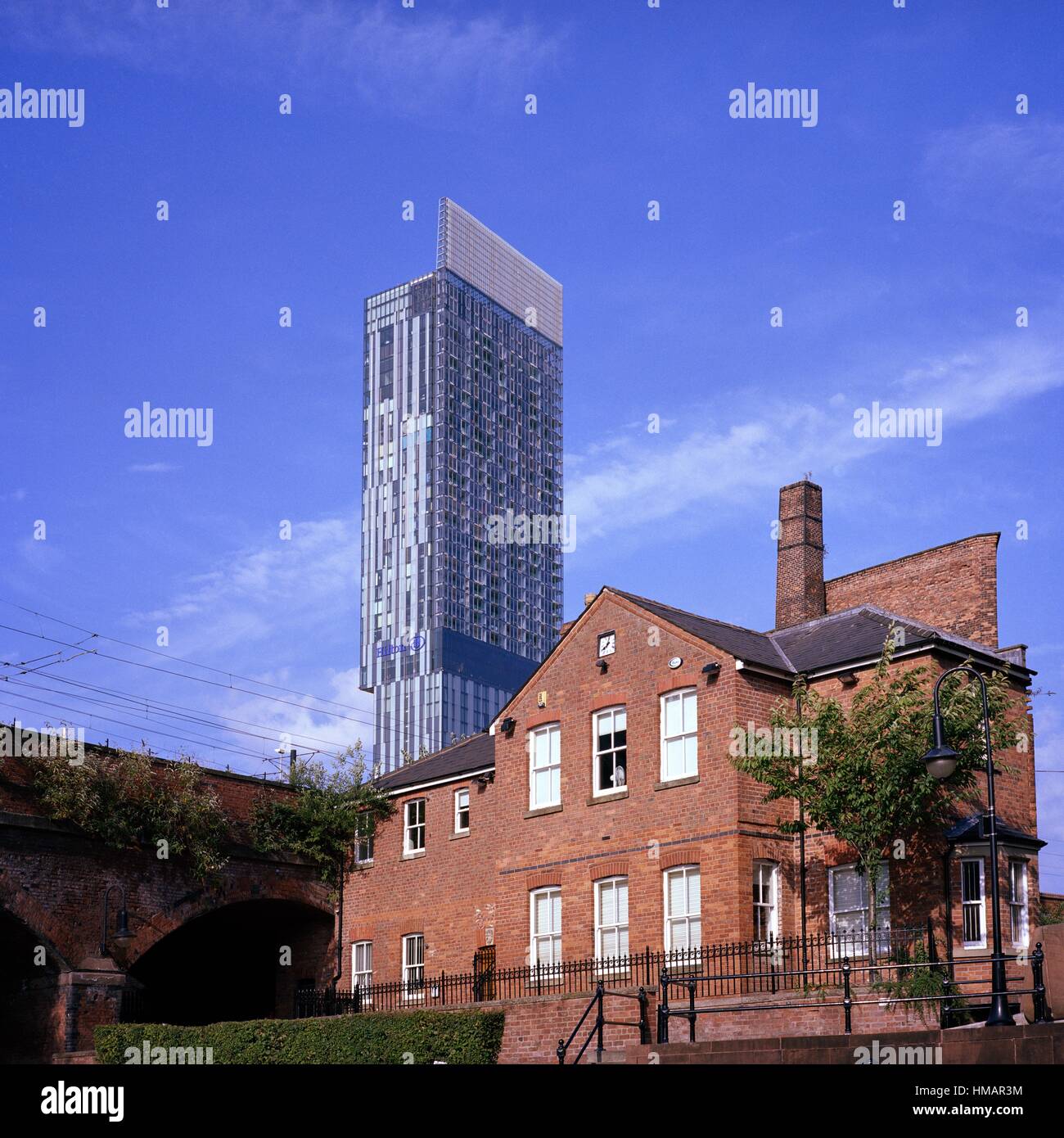 Hilton tower hi-res stock photography and images - Alamy