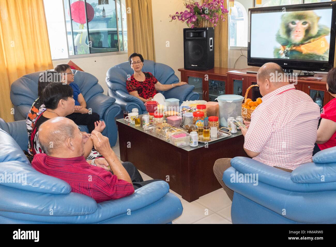 Visiting friends home hi-res stock photography and images - Alamy