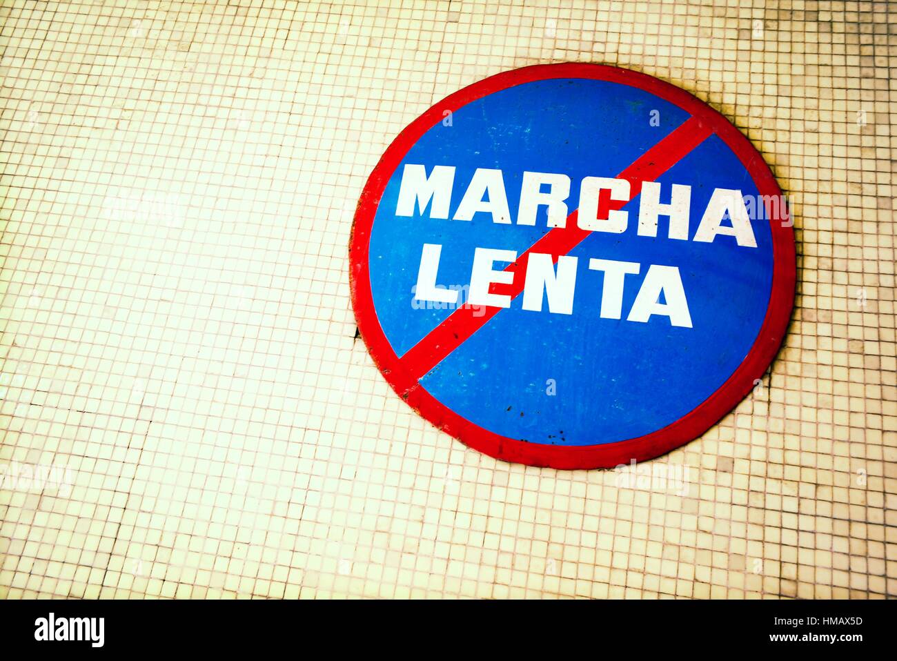 Marcha lenta hi-res stock photography and images - Alamy