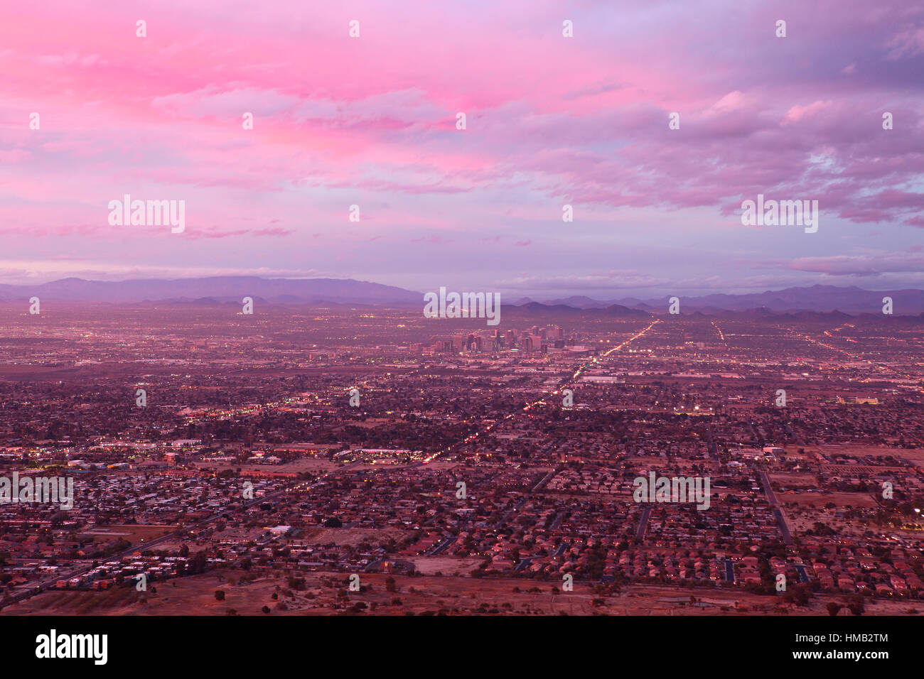 Phoenix skyline night hi-res stock photography and images - Alamy