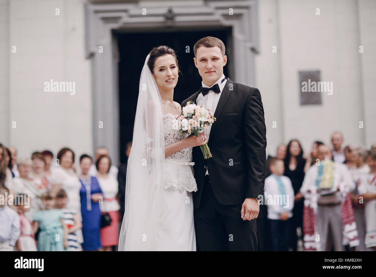 bride and groom Stock Photo - Alamy