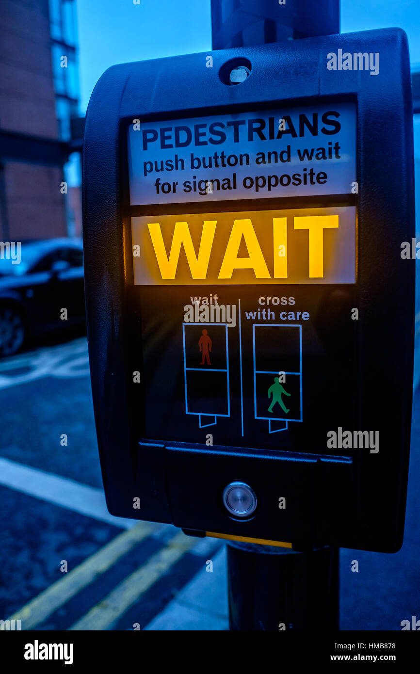 Pedestrian crossing sign hi-res stock photography and images - Alamy