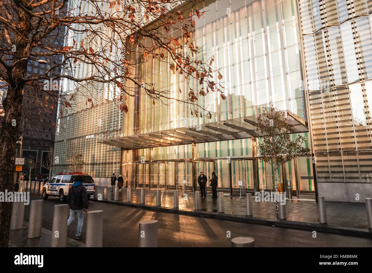 Entrance one world trade center hi-res stock photography and images - Alamy