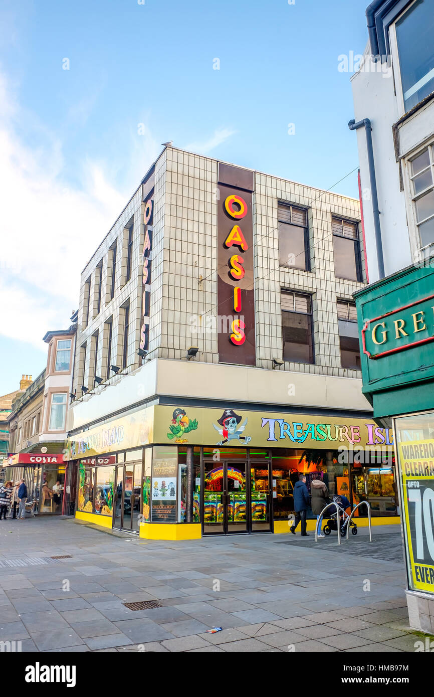 Morecambe street hi-res stock photography and images - Alamy