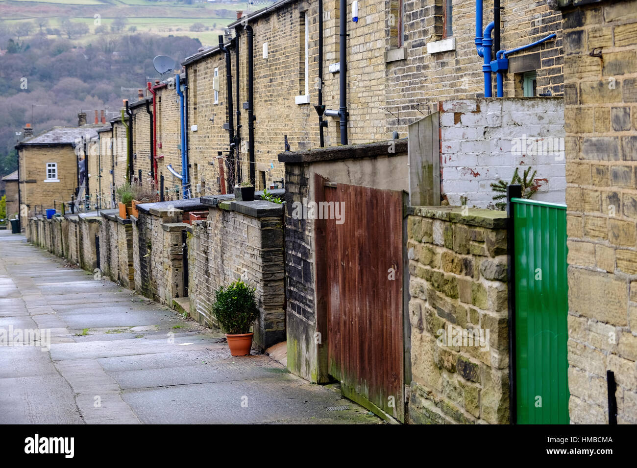 Back alley, in the traditional Victorian northern mill town of Saltaire ...