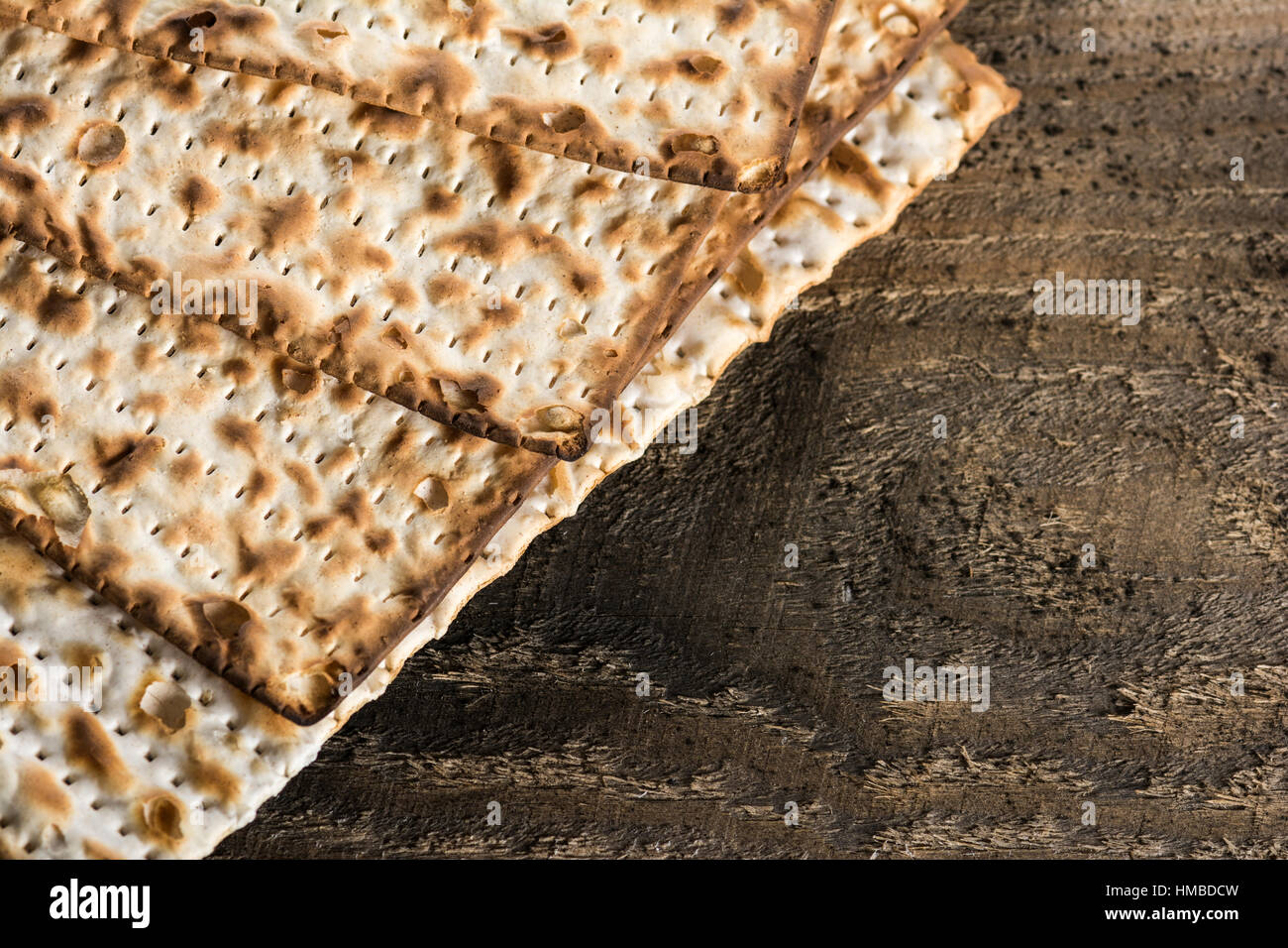 Jewish matza on Passover Stock Photo - Alamy