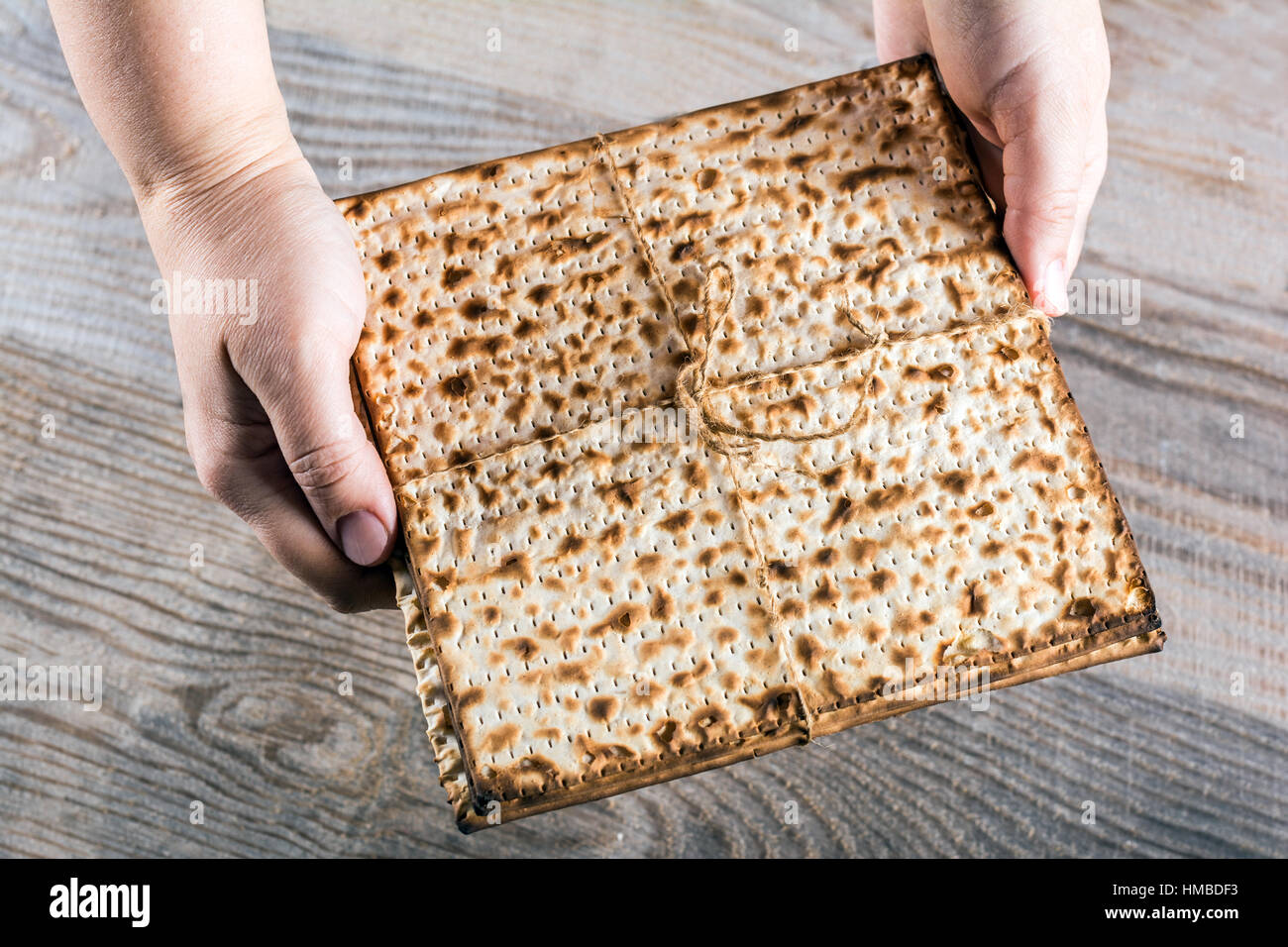 Jewish matza on Passover Stock Photo - Alamy