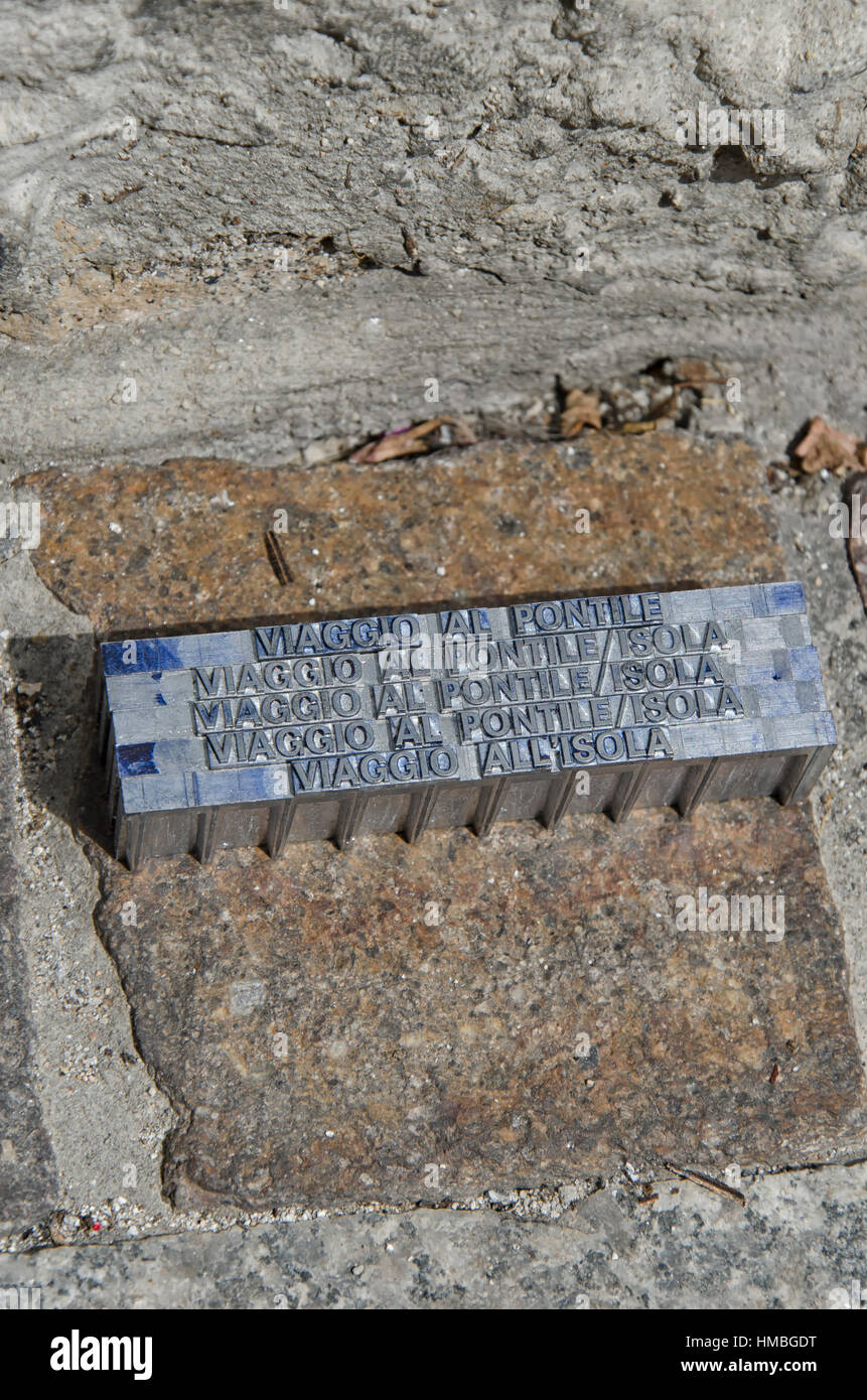 View of type pieces ready to use Stock Photo - Alamy