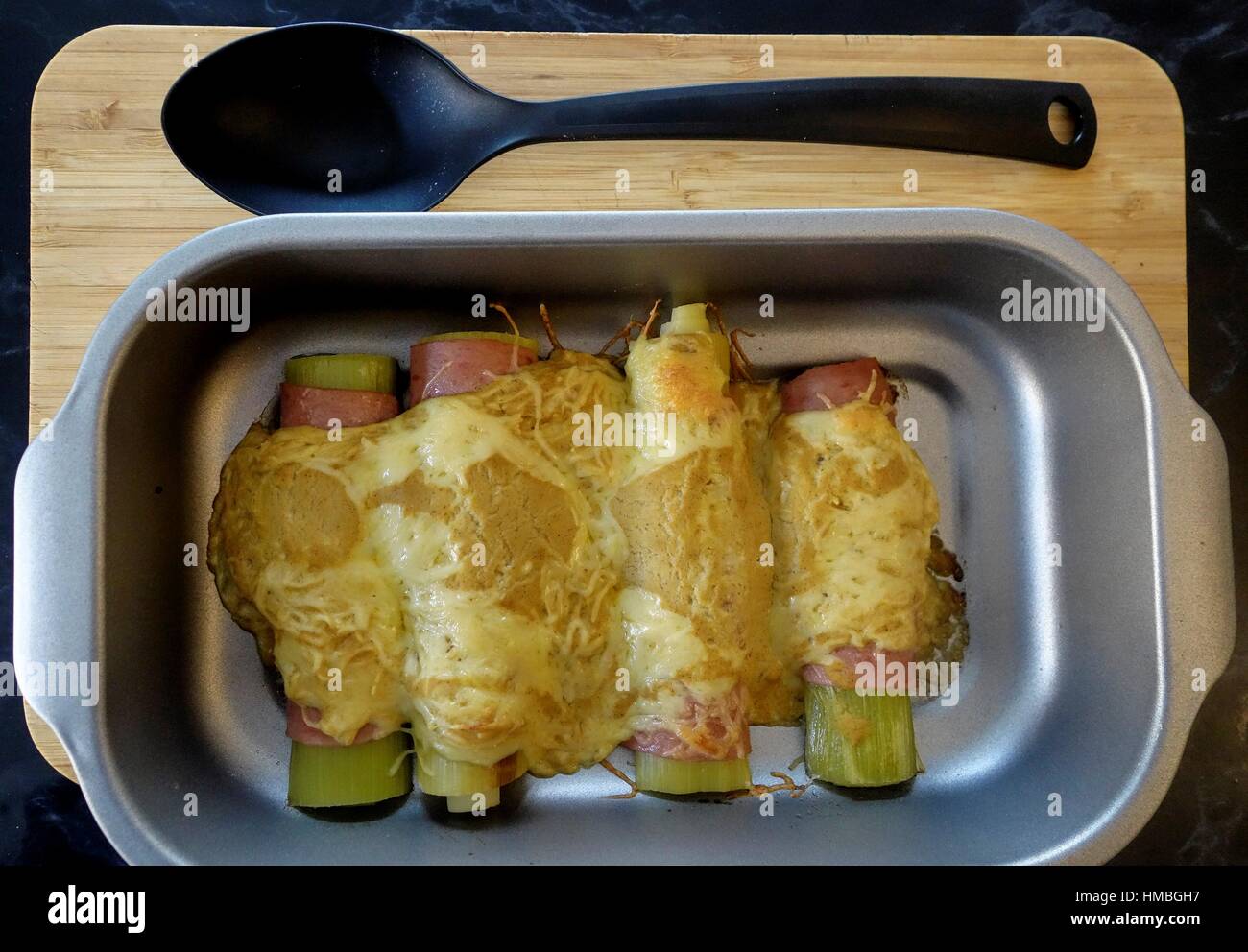 Leeks with ham and cheese hi-res stock photography and images - Alamy