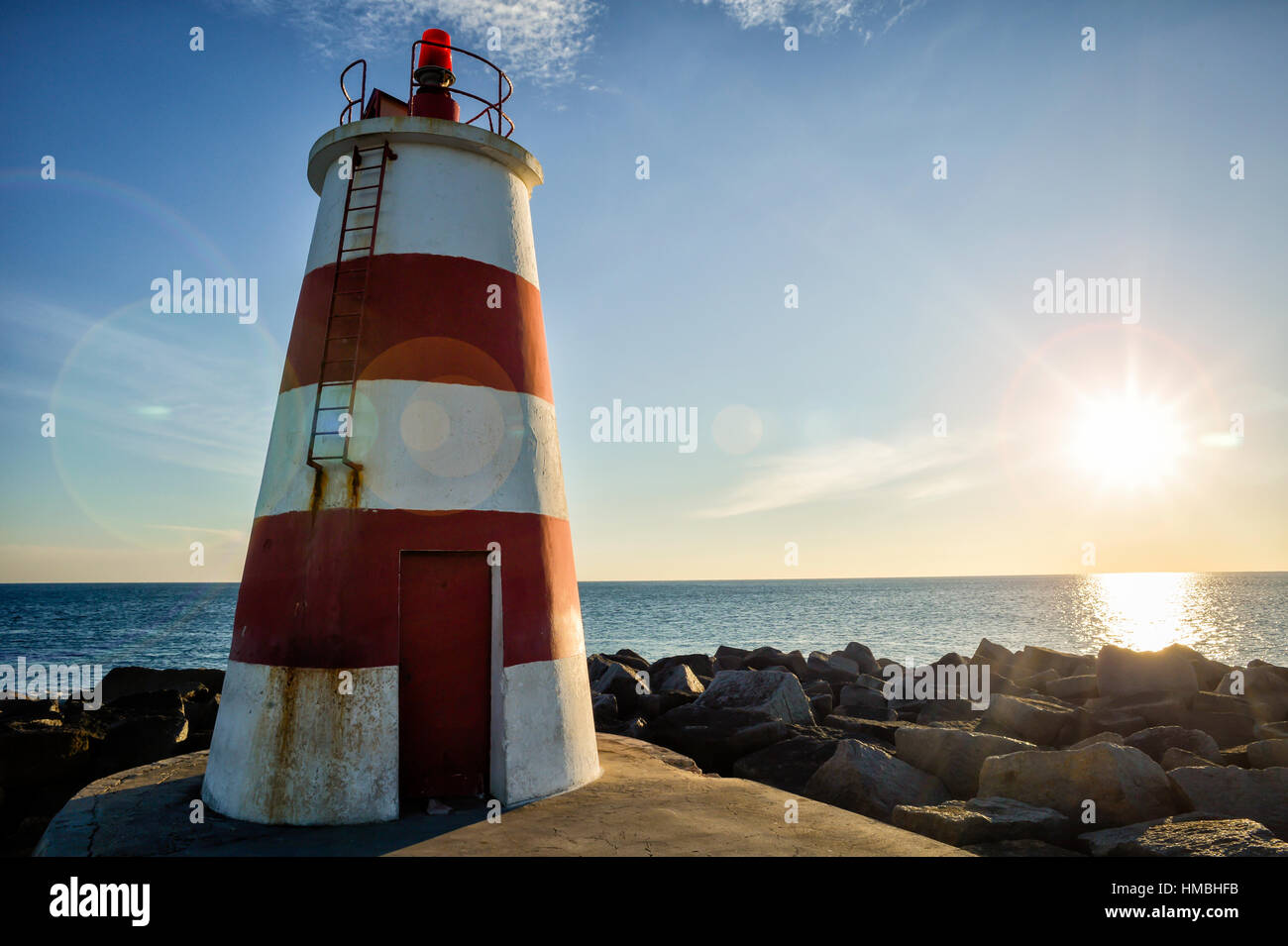Lighthouse lens flare hi-res stock photography and images - Alamy