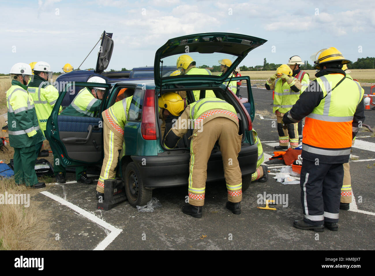 Crash hazard hi-res stock photography and images - Alamy
