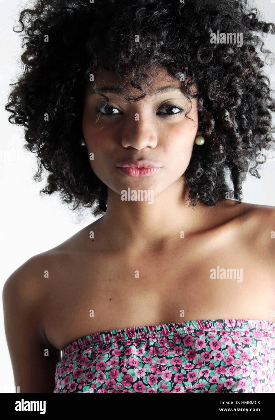 Modelo de mujer negra hi-res stock photography and images - Alamy