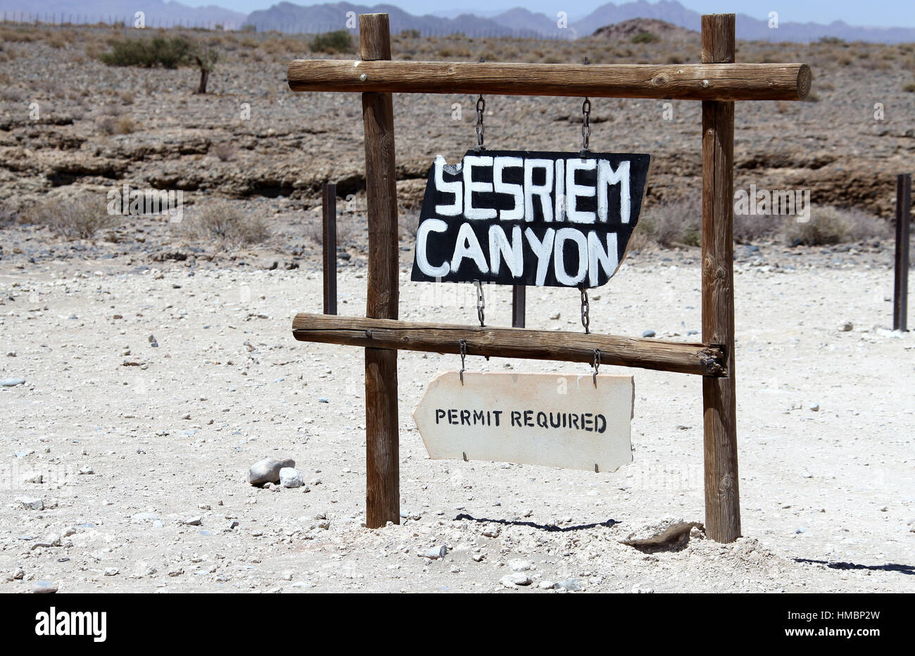 Canyon sign hi-res stock photography and images - Alamy
