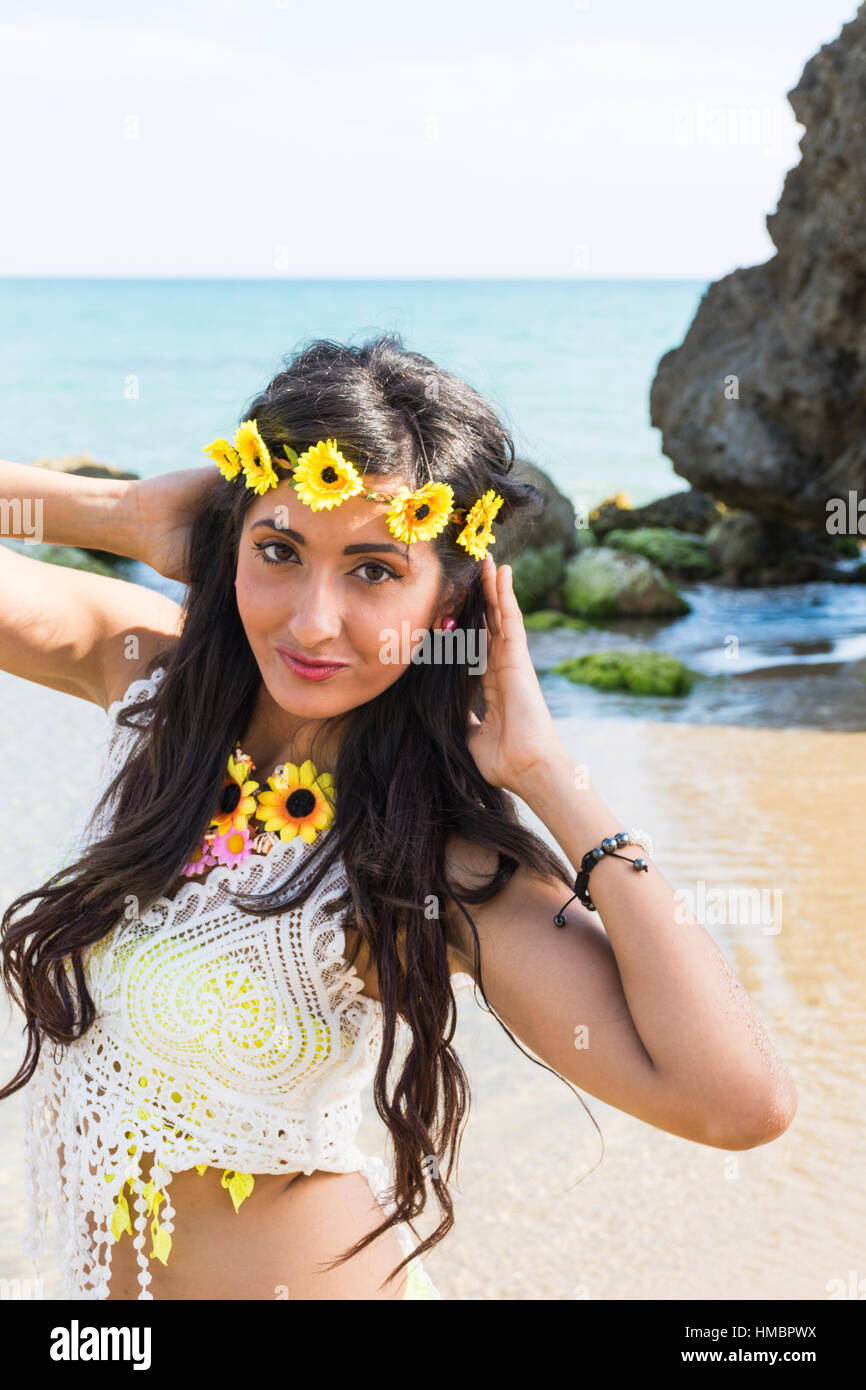 Yellow bathing suit hi-res stock photography and images - Alamy