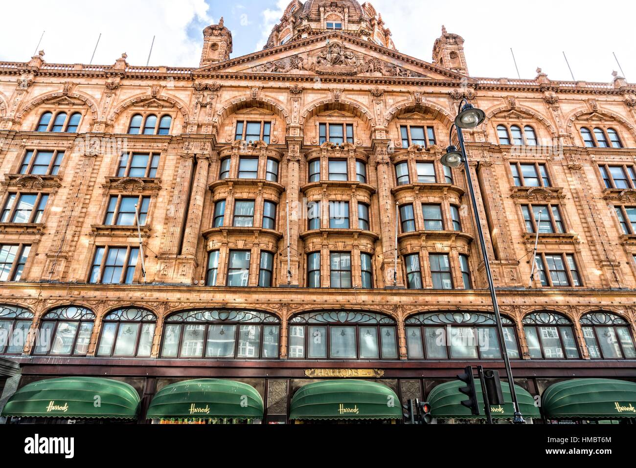 Harrod's London Detail High Resolution Stock Photography and Images - Alamy