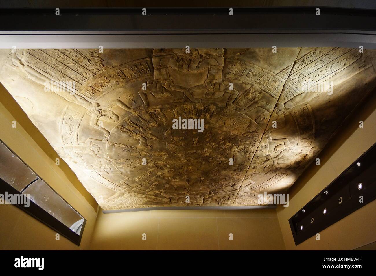 Dendera zodiac hi-res stock photography and images - Alamy