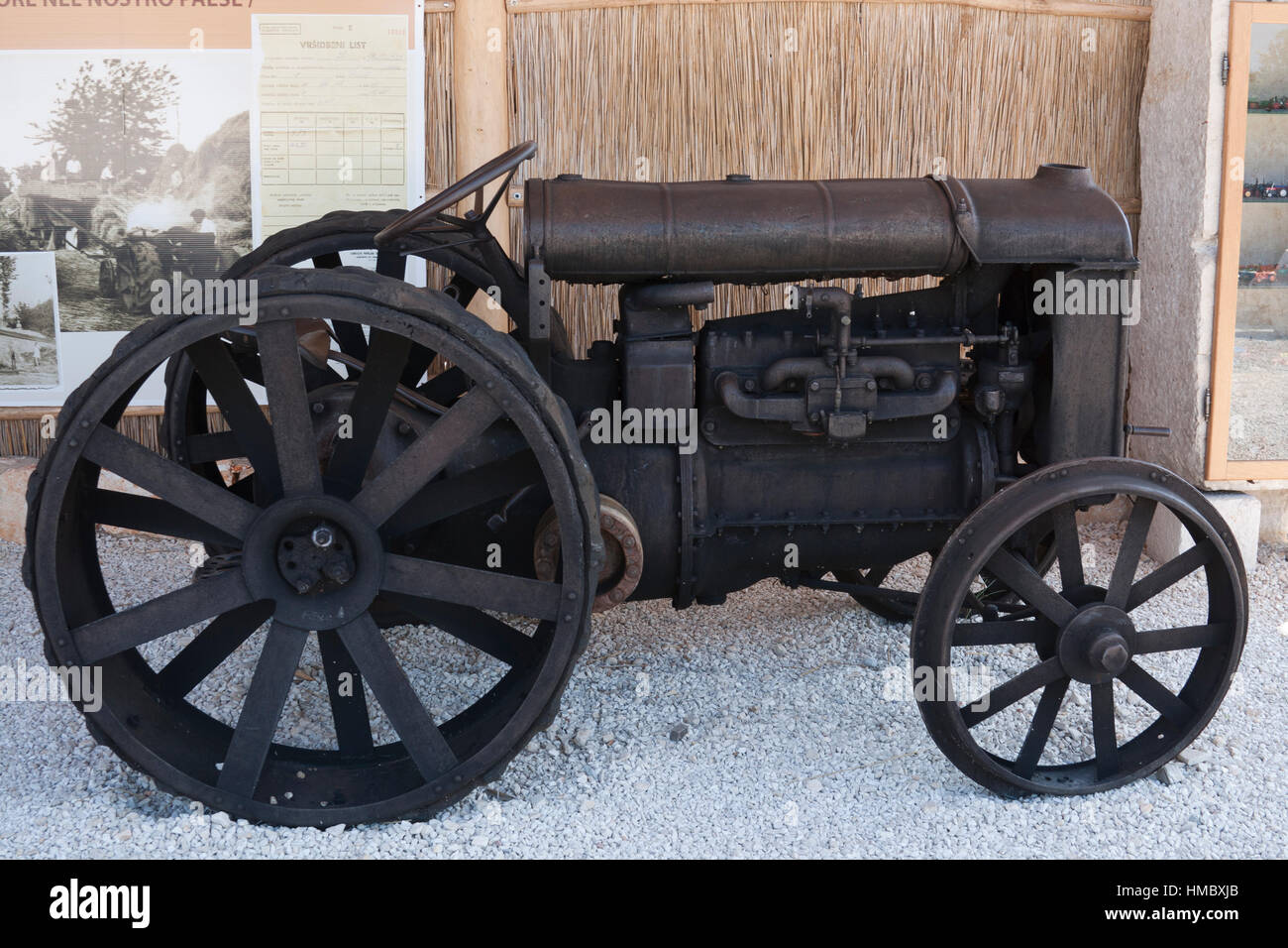Antique tractor Fordson 1923 Stock Photo - Alamy
