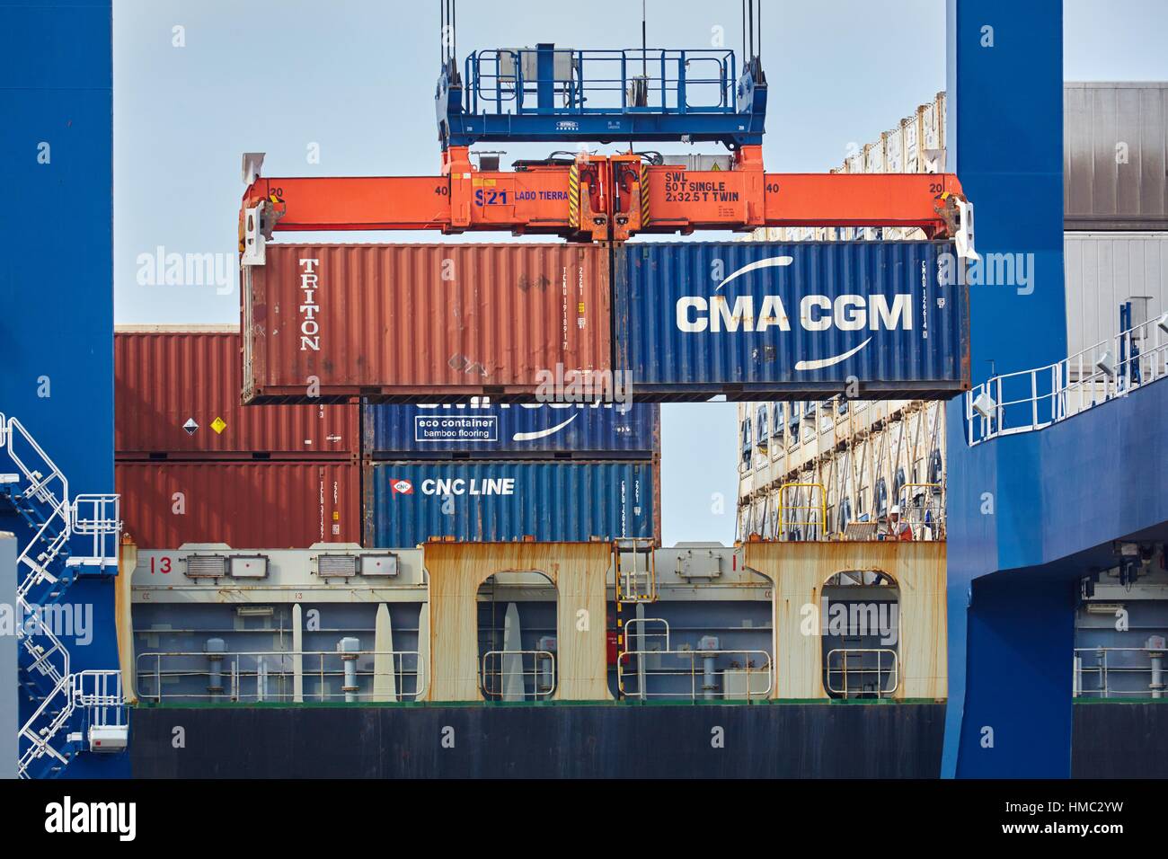 Container port at cartagena hi-res stock photography and images - Alamy