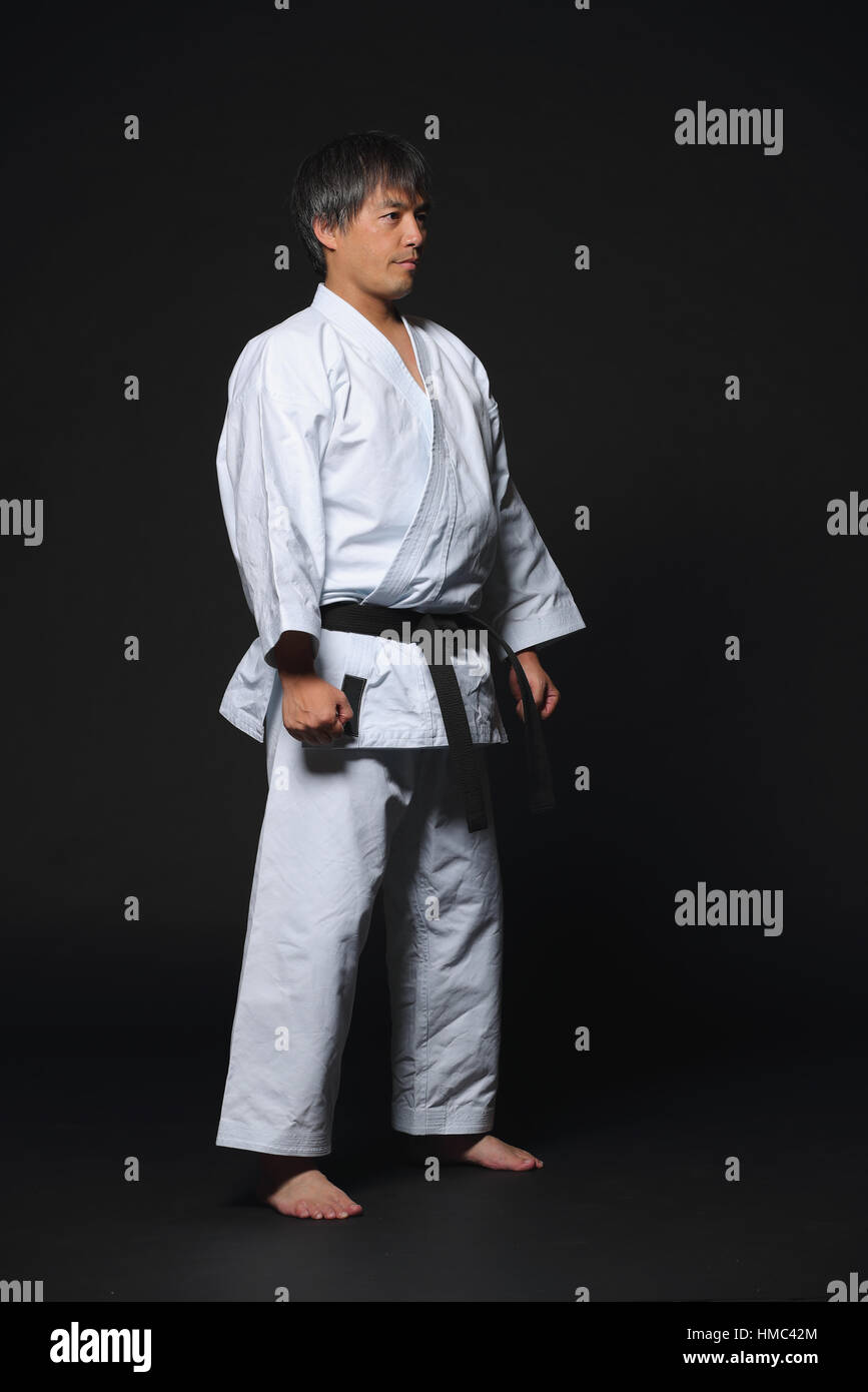 Japanese karate master Stock Photo - Alamy